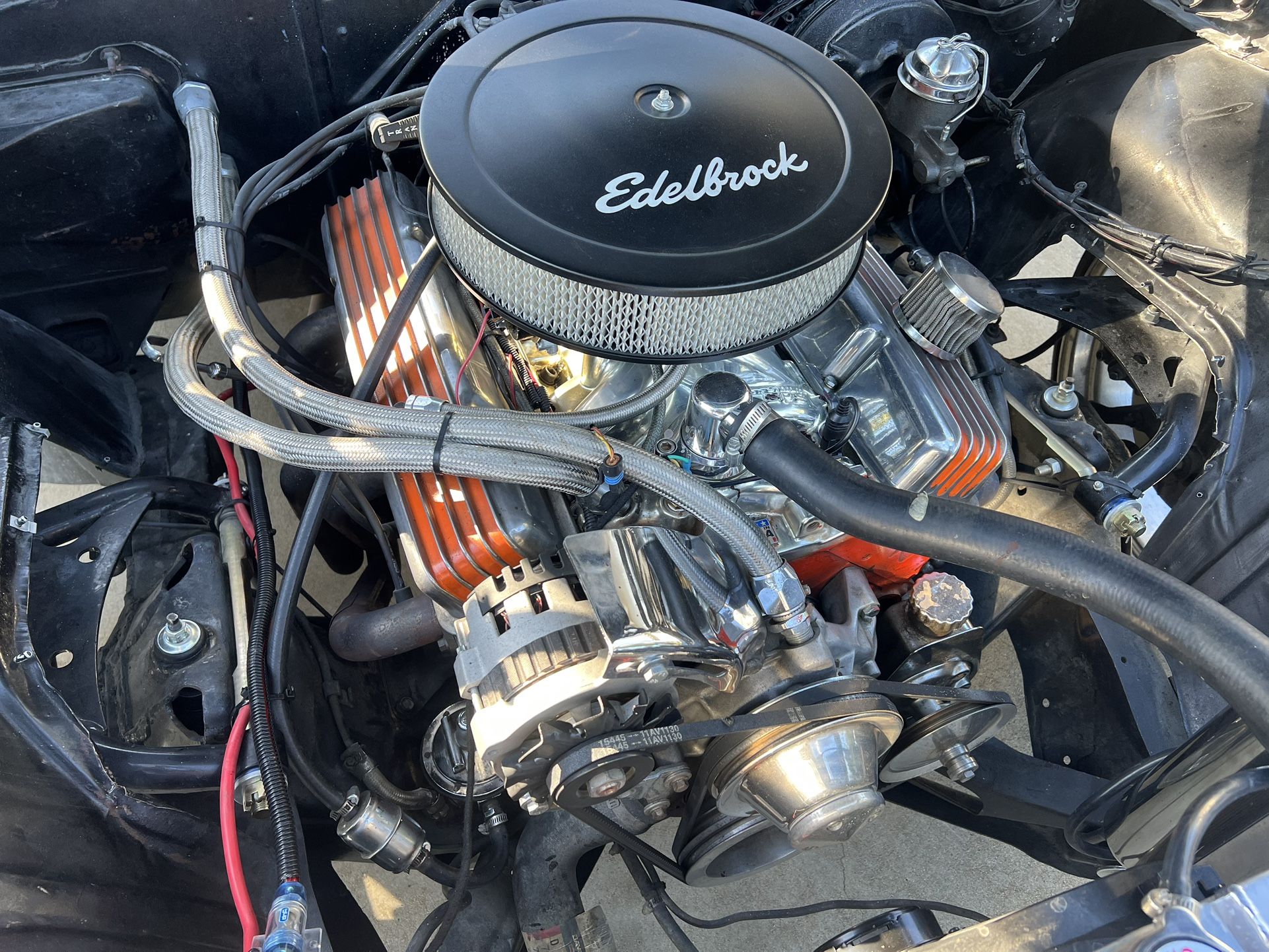 350 Small Block Engine Runs Excellent FOR SALE! for Sale in Bellflower ...