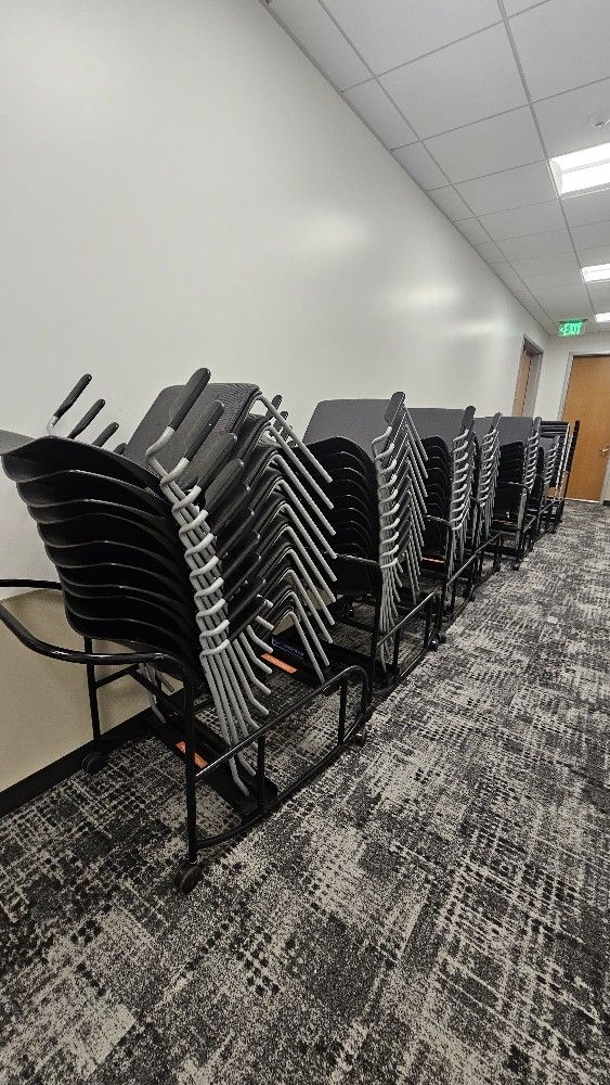 100 Qty. Teknion Waiting Chairs for Sale in Hawaiian Gardens, CA - OfferUp
