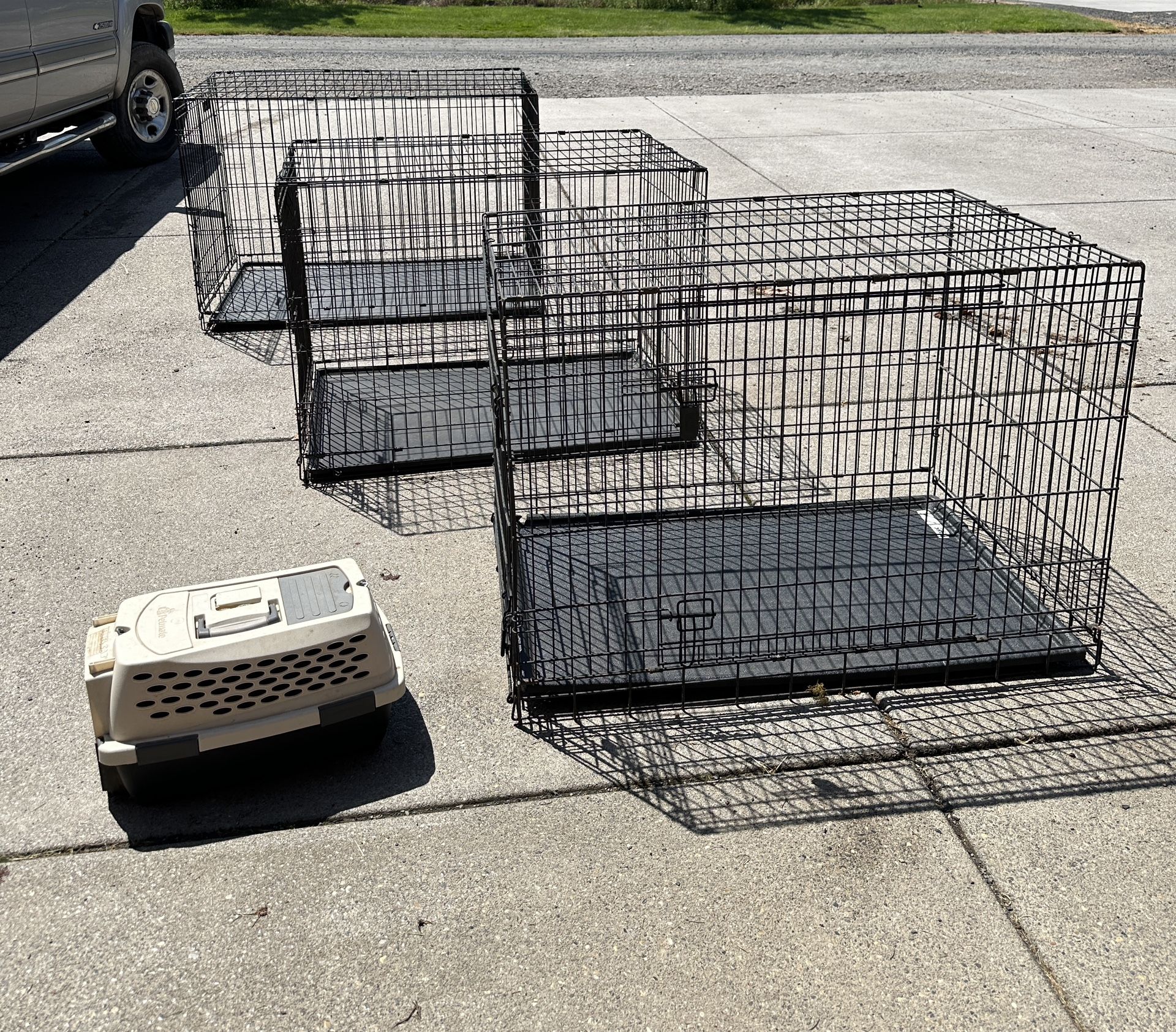 (6total) 3 Large Animal Cages Crates 42” And 48” Plus Three Small Cages ...