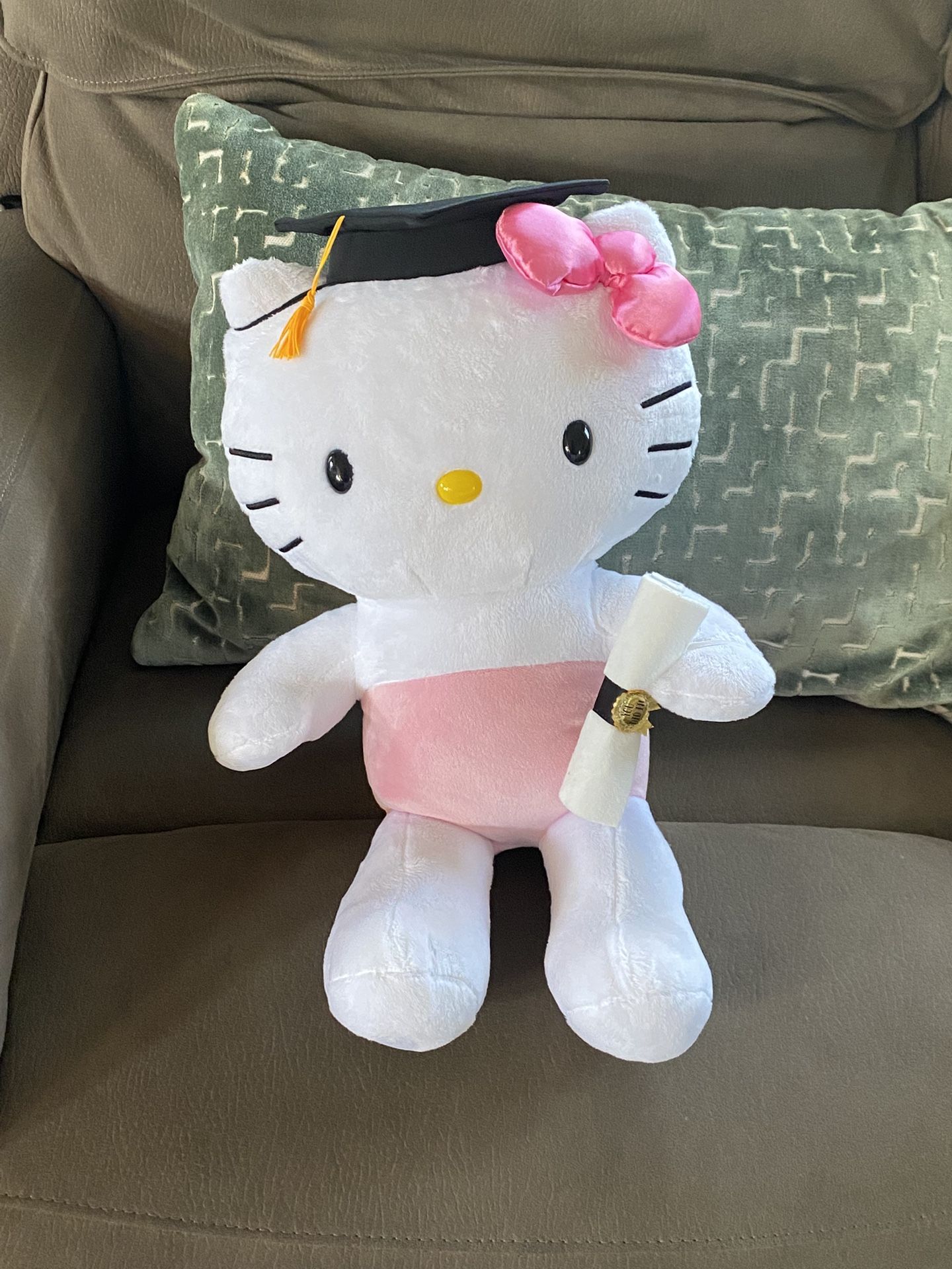 Hello Kitty Graduation Plushie for Sale in South Gate, CA - OfferUp
