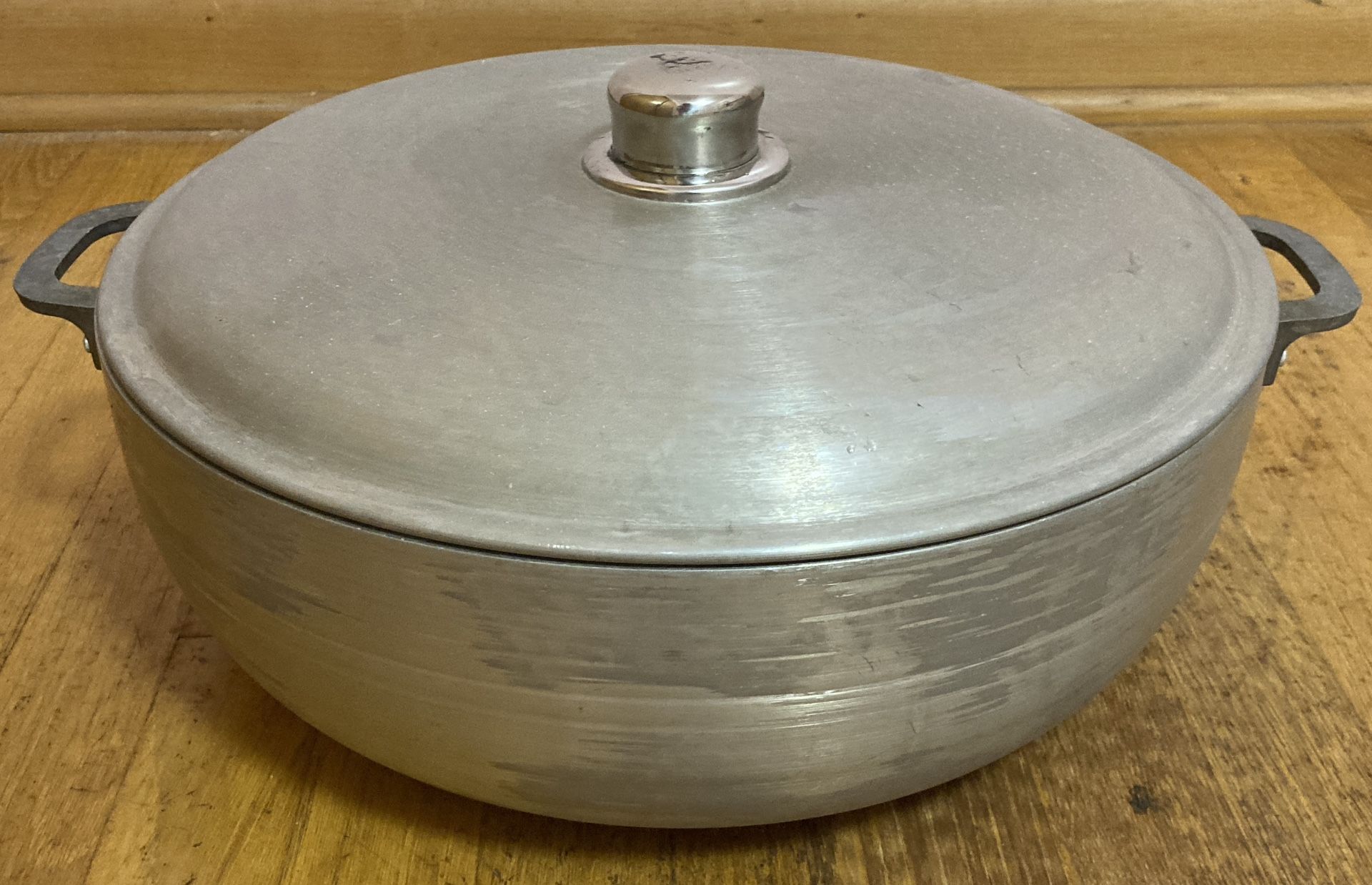 Ghanaian large metal cooking pot for Sale in Gahanna, OH - OfferUp