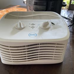 Febreeze Air Purifier for Sale in Orlando FL OfferUp