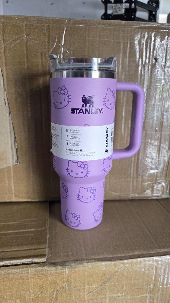 Hello Kitty Purple 40oz Stanley Cup for Sale in Fontana, CA - OfferUp