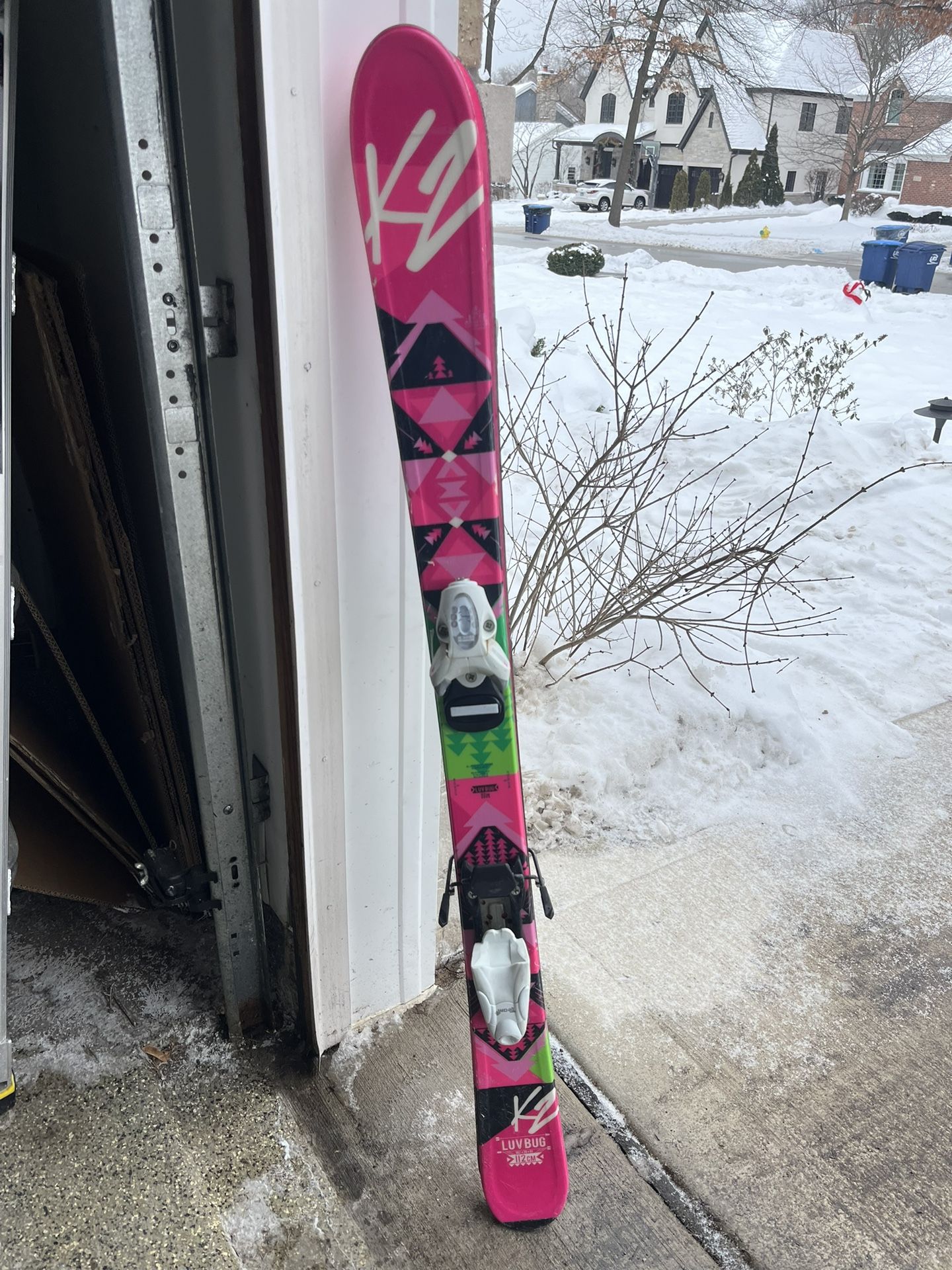 Kid’s K2 luv bug skis. Size 112cm for Sale in Clarendon Hills, IL - OfferUp