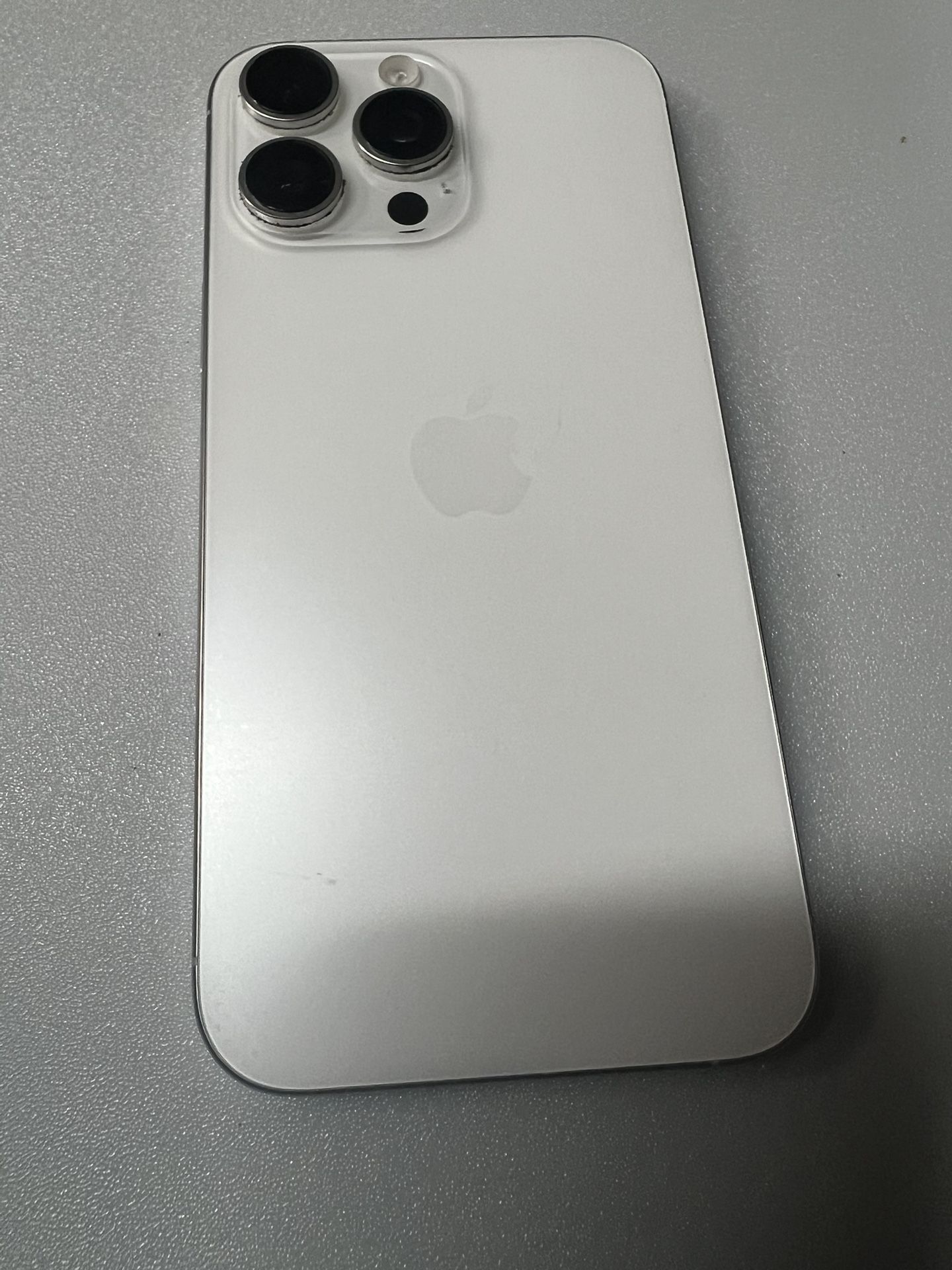 iPhone 16 Pro Max 256 Gb Att Only for Sale in Fontana, CA - OfferUp
