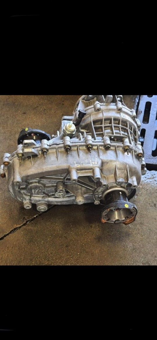 Jeep Wrangler Rubicon Transfer Case 4.1 Ratio for Sale in San Diego, CA ...