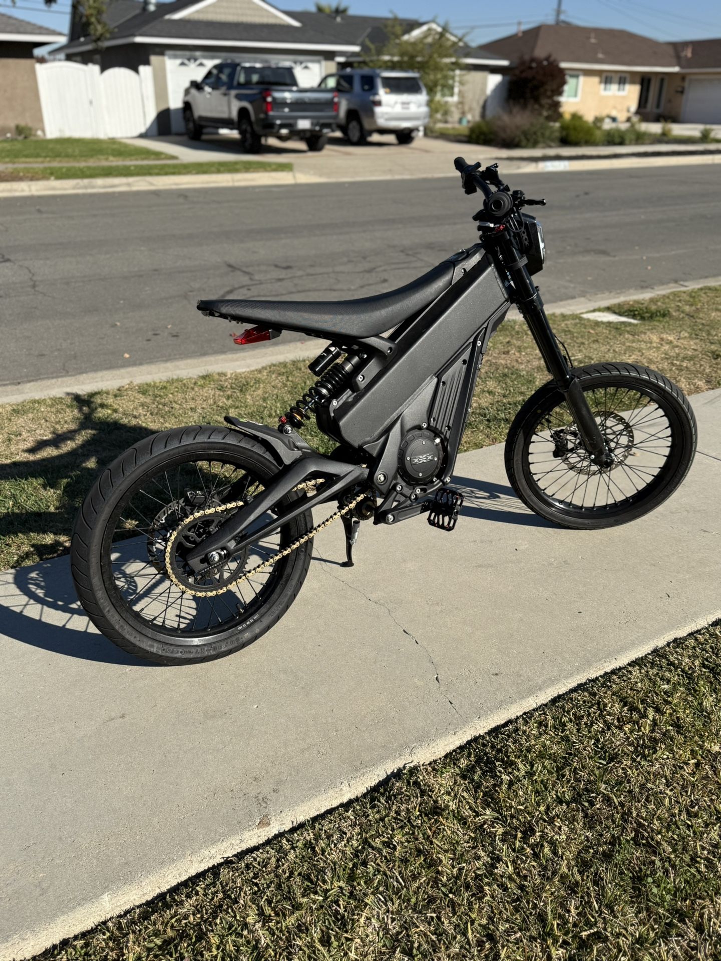 Talaria XXX w/ PEDAL KIT (315 Miles) for Sale in Westminster, CA - OfferUp