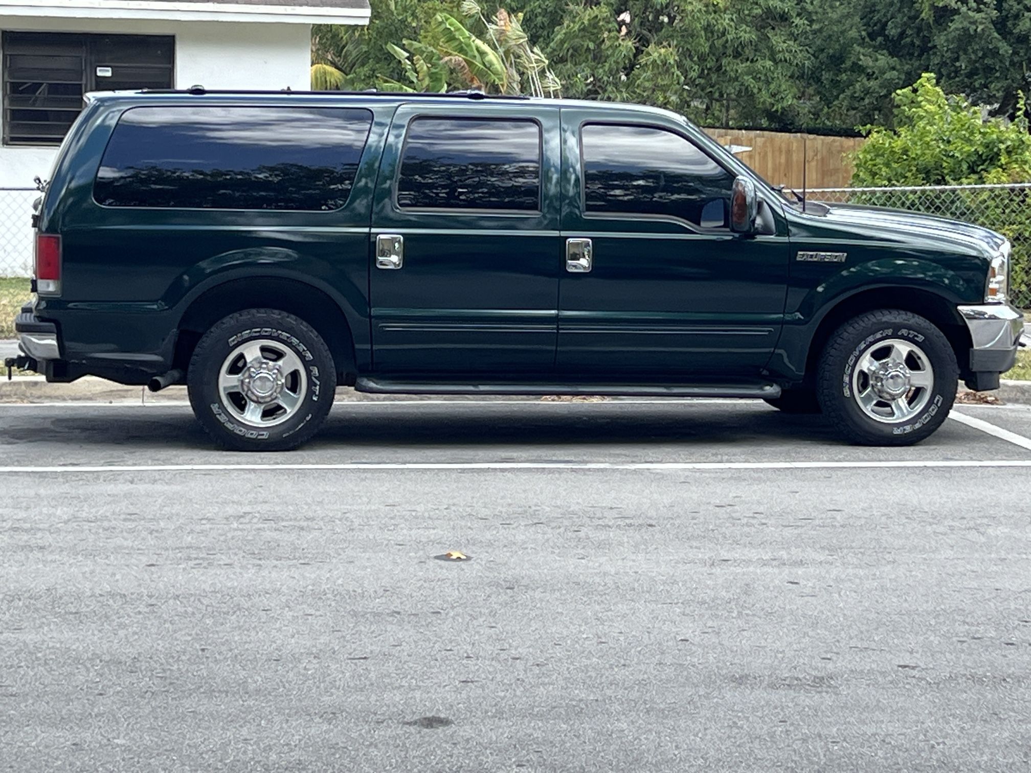 2000 Ford Excursion for Sale in Homestead, FL - OfferUp