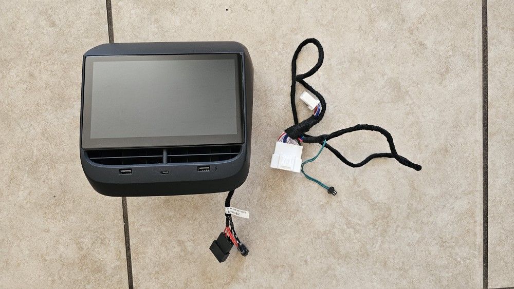 Model 3/Y Rear Screen Display 7 Inch for Sale in Henderson, NV - OfferUp