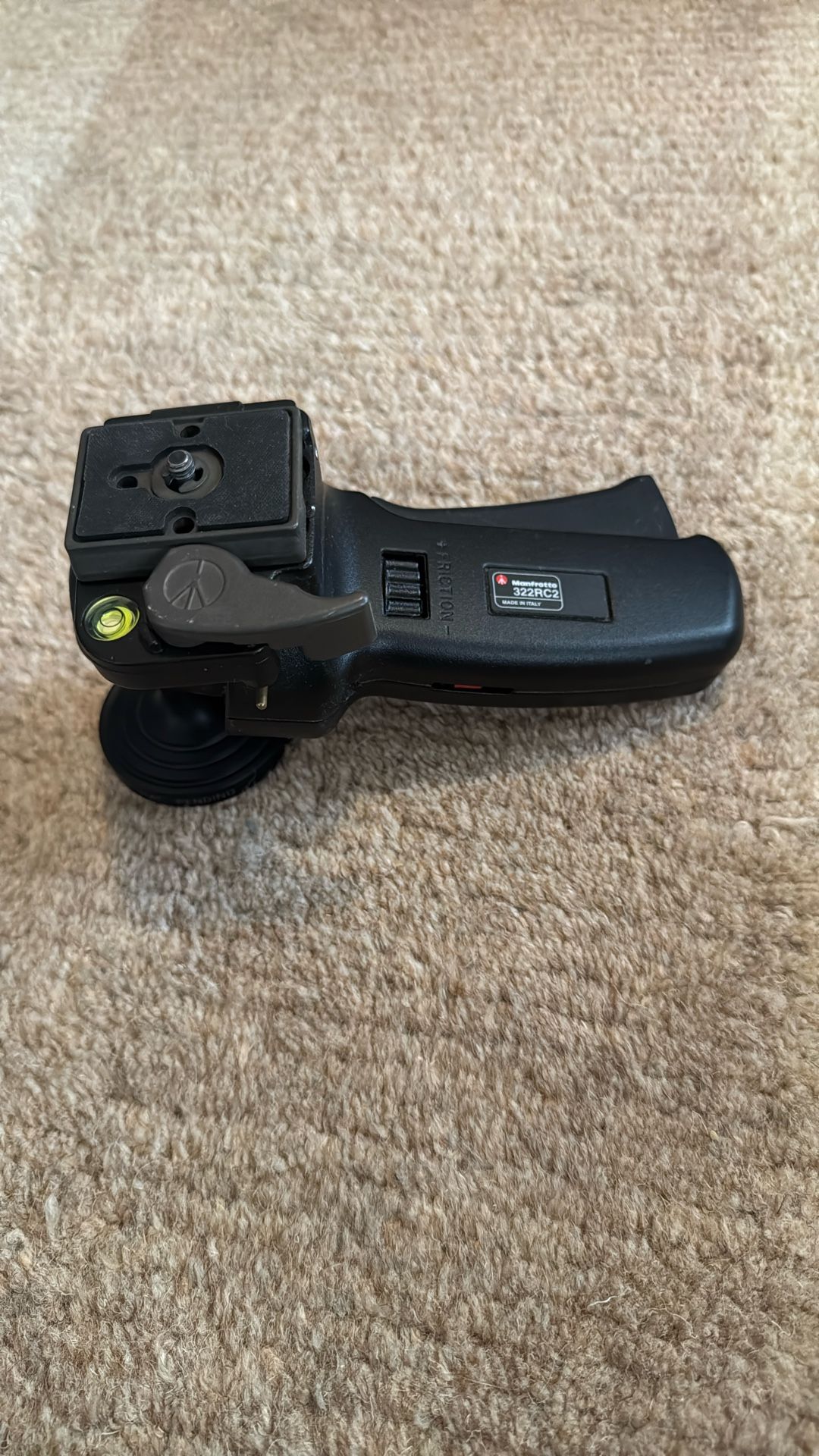 Manfrotto 322RC2 Ball Head Pistol grip Handle for Sale in Gilbert, AZ ...