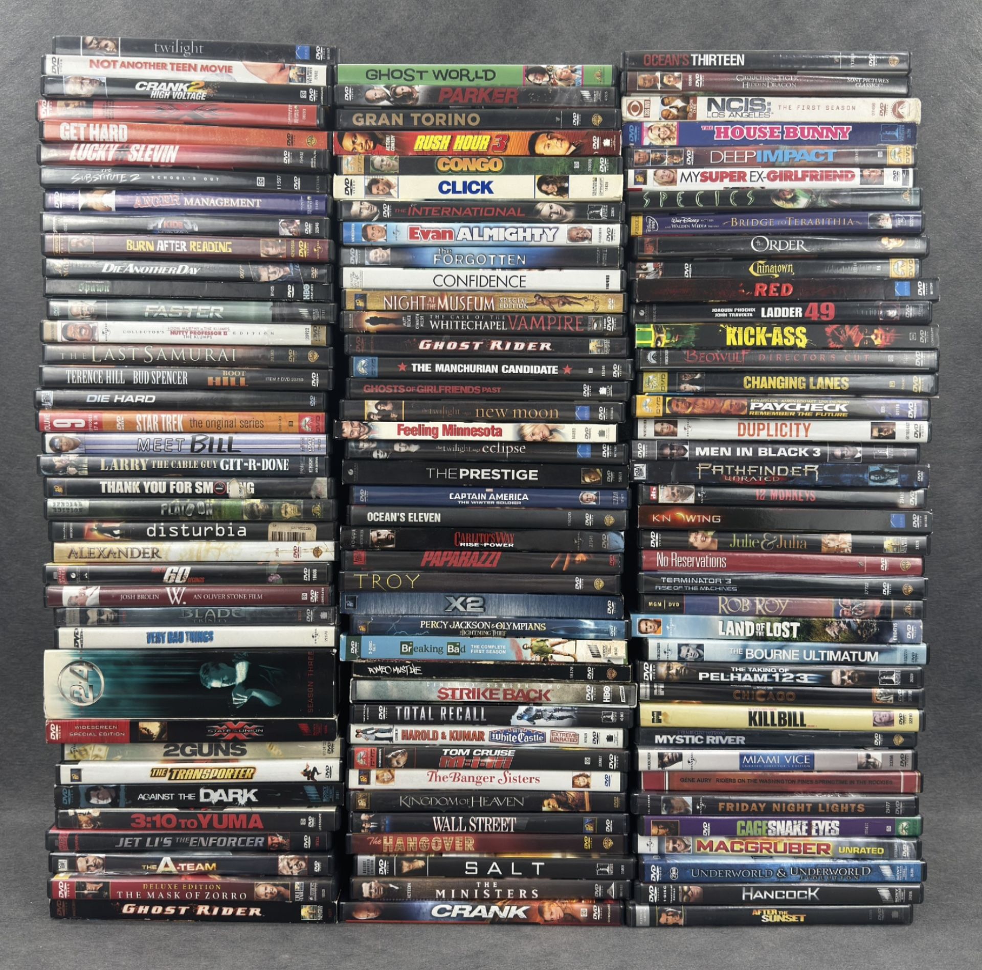 Large mixed lot of 500 DVDs for Sale in Burbank, CA - OfferUp