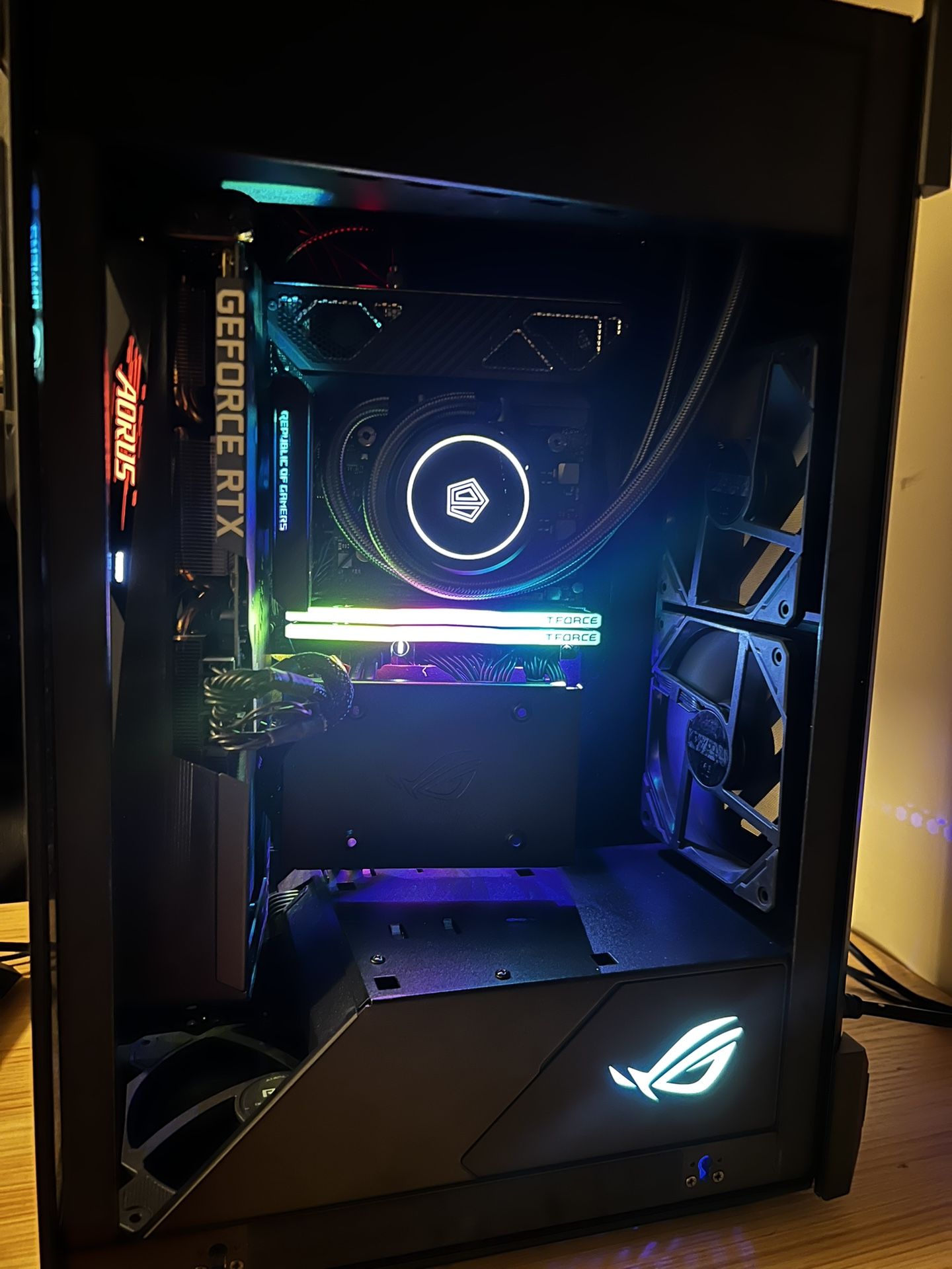 ULTRA FAST GAMING PC for Sale in Long Beach, CA - OfferUp