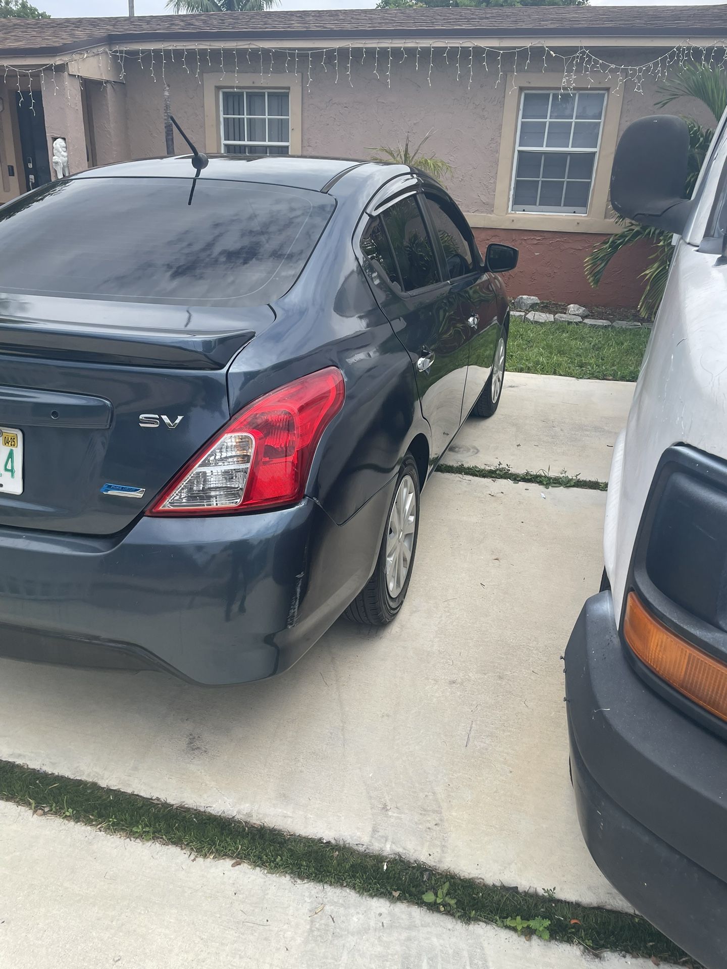 2017 Nissan Versa for Sale in Miami Gardens, FL - OfferUp