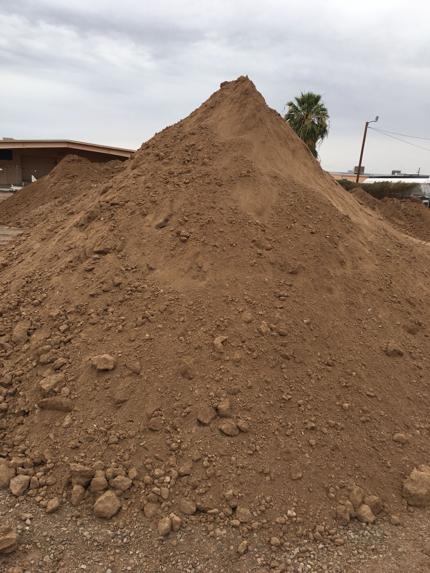 Fill dirt for Sale in Glendale, AZ - OfferUp