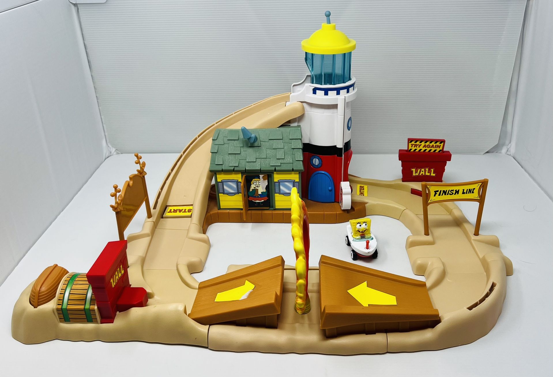 Matchbox Spongebob Squarepants Talking Boating School Playset for Sale ...