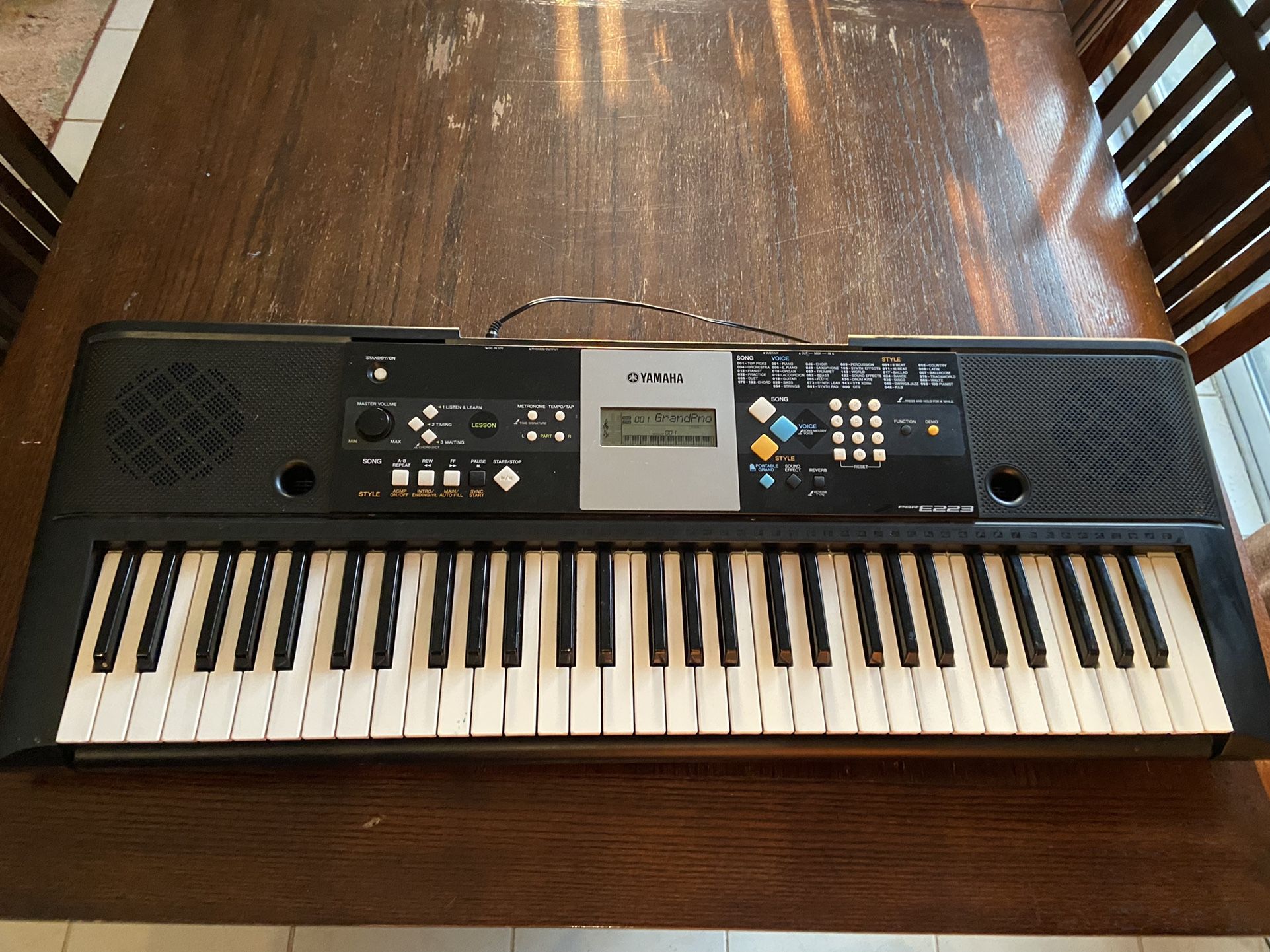 Yamaha PSR-E223 Keyboard for Sale in Edgewood, WA - OfferUp
