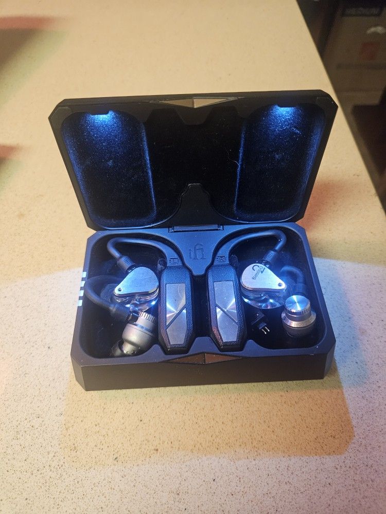 ifi Go PodHD Bluetooth DAC & Headphone Amp IEMs Hi-Res 96kHz/24bit LDAC ...