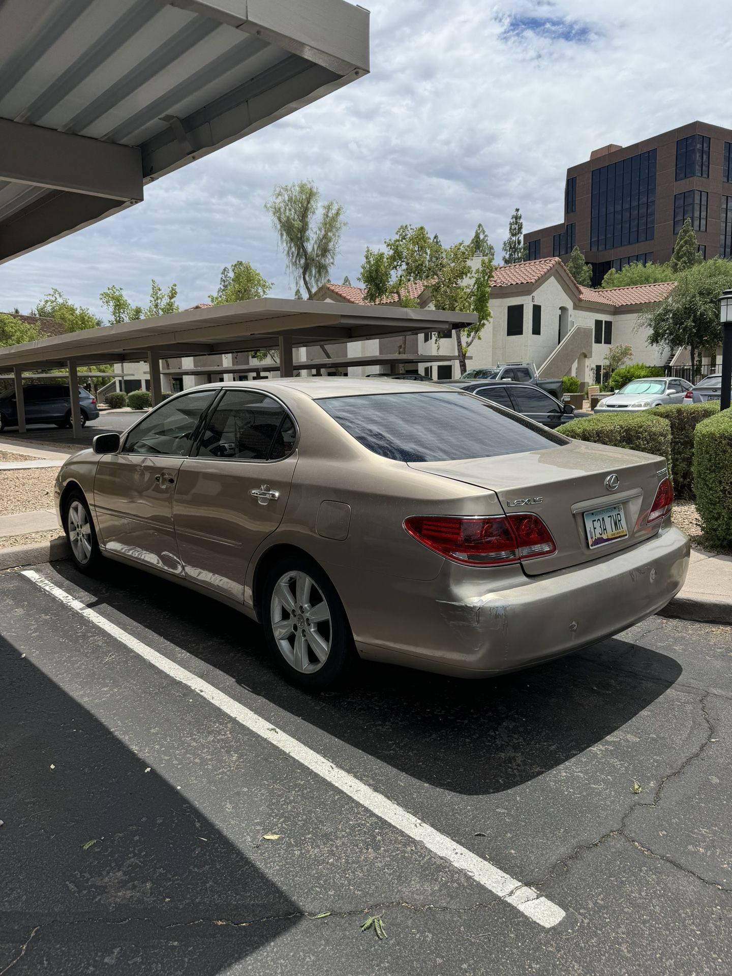 Brown, Lexus ES330 V6 for Sale in El Mirage, AZ - OfferUp