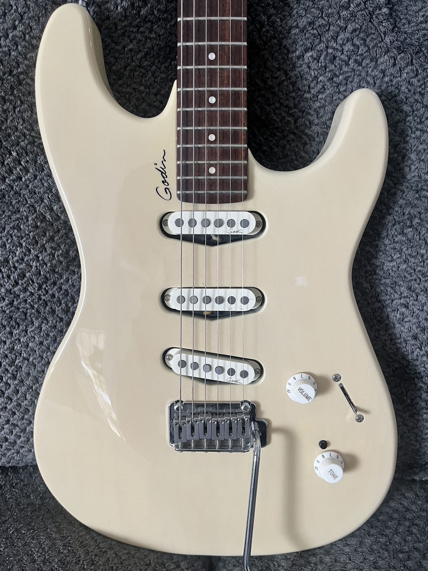 Godin Progression for Sale in Norwalk, CA - OfferUp