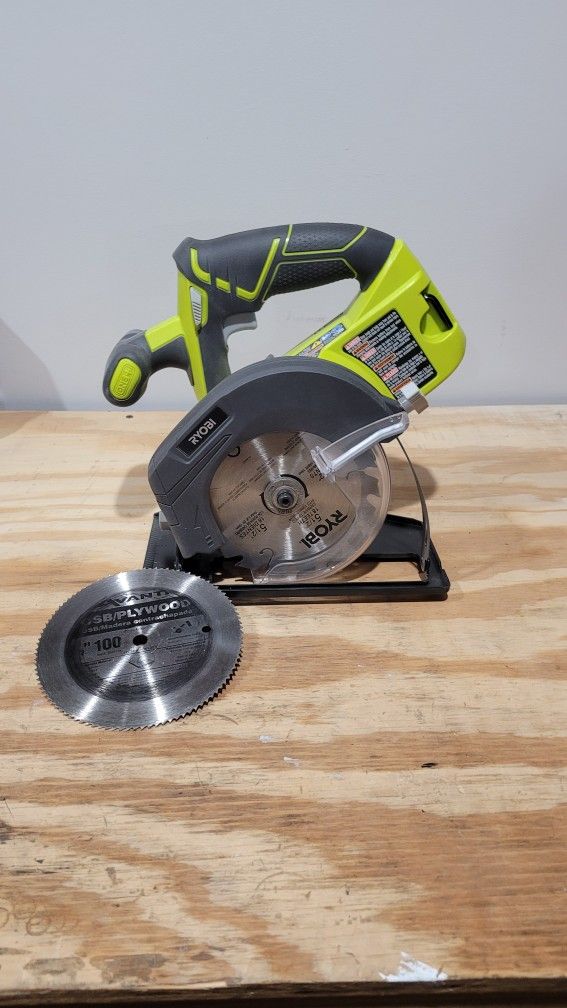 Ryobi 18V 5 1/2 Inch Circular Saw for Sale in Phoenix, AZ - OfferUp