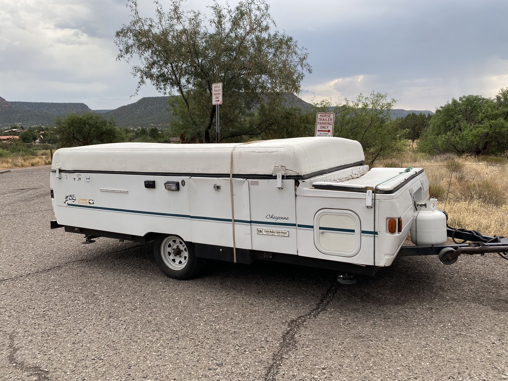 . Coleman Cheyenne for Sale in Phoenix, AZ - OfferUp