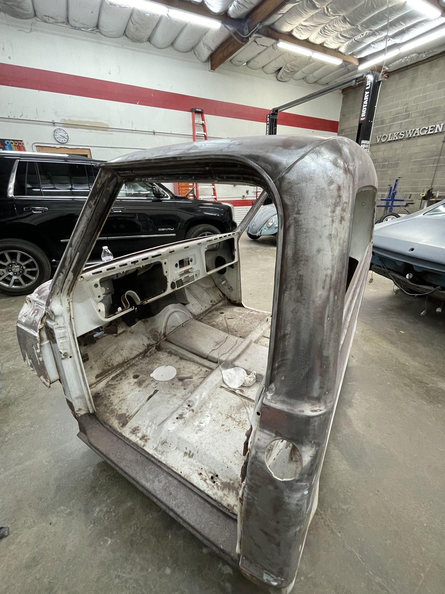 C10 Cab for Sale in Fresno, CA - OfferUp