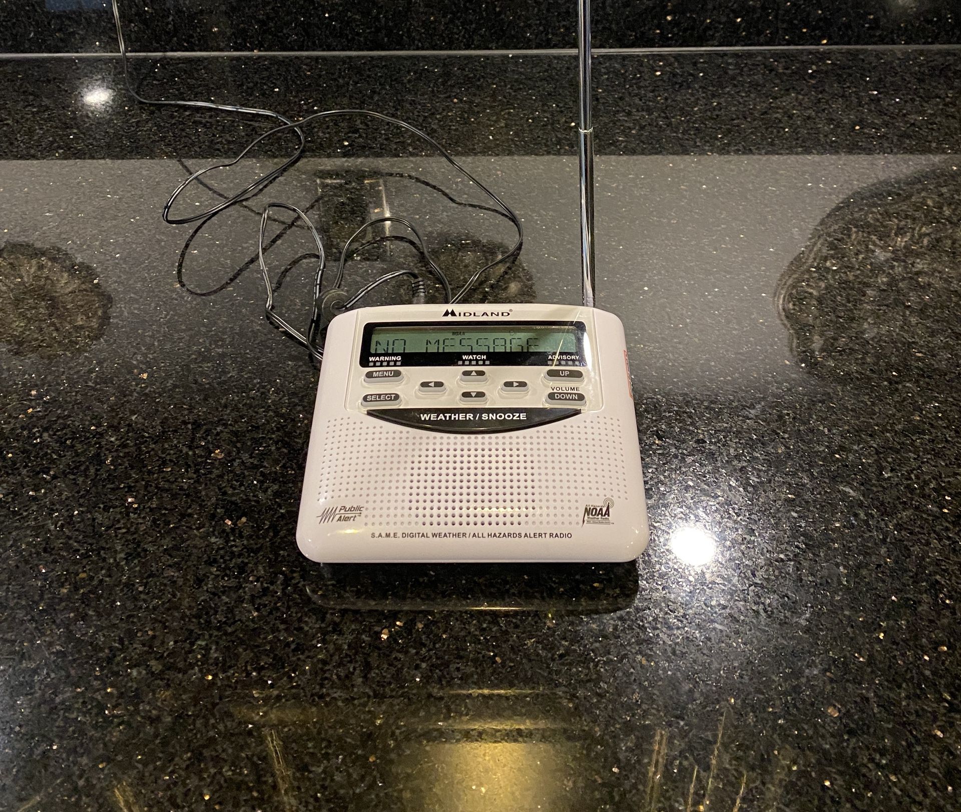 Midland NOAA Emergency Radio & Alarm Clock Localized Weather Alerts ...