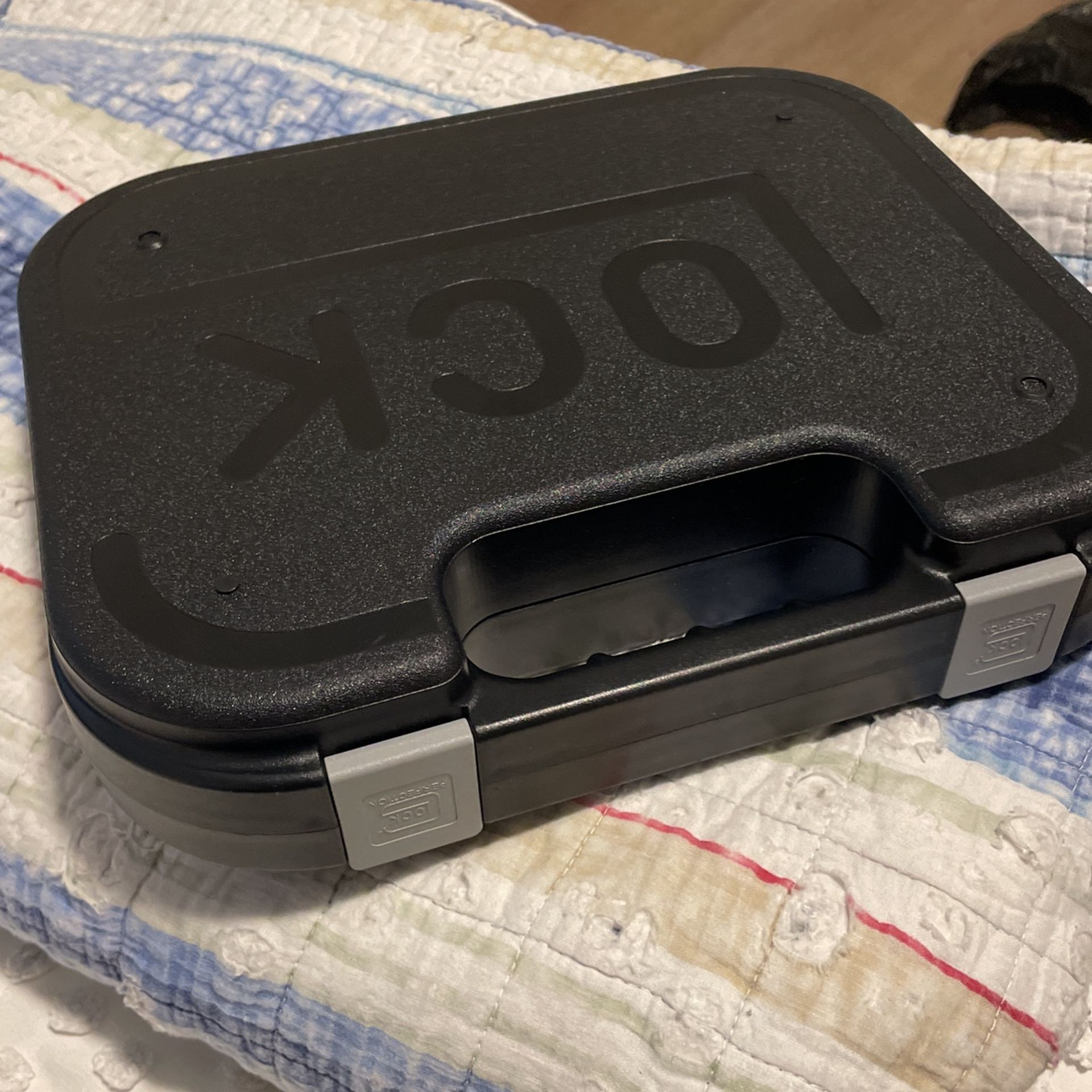 Glock case for Sale in Temecula, CA - OfferUp