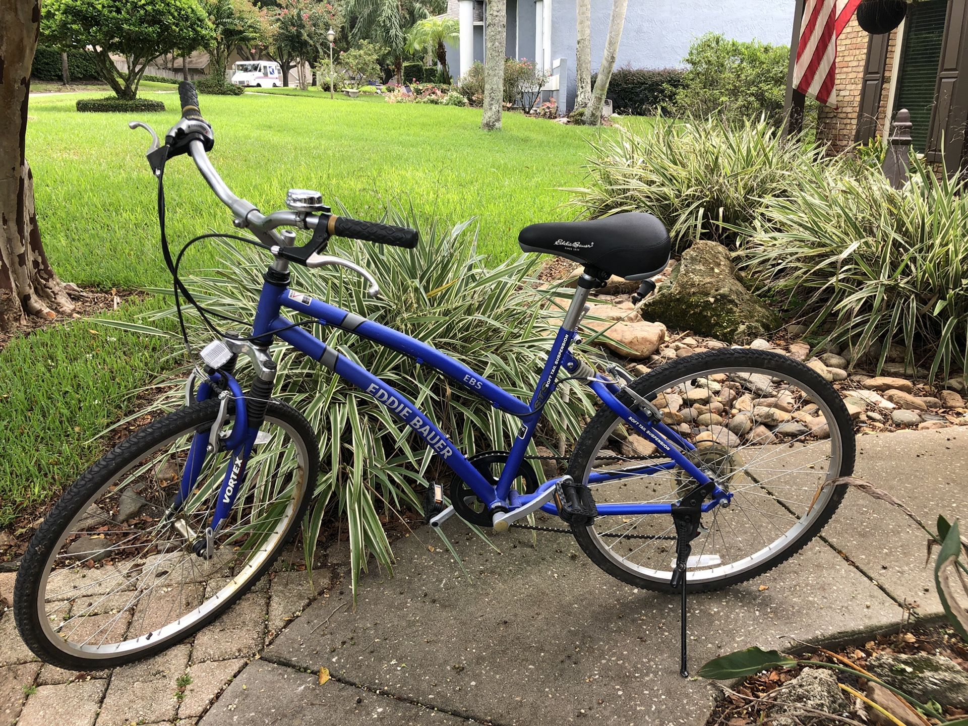 Eddie Bauer EBS Hybrid 7 speed bike for Sale in Lake Mary, FL - OfferUp