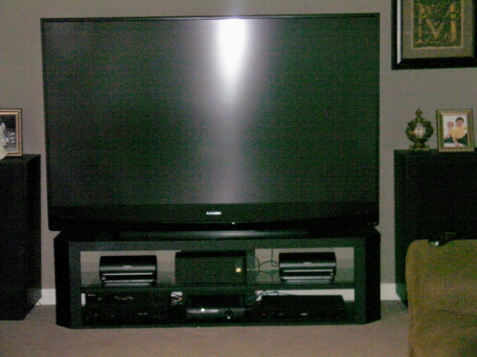 Mitsubishi DLP 72 inch HD TV for Sale in Bessemer, AL - OfferUp