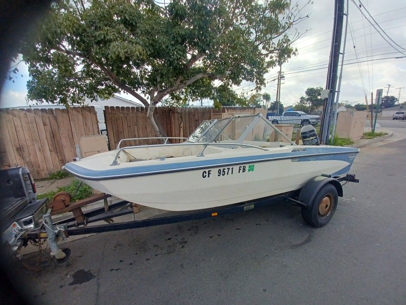 boat with trailer V-156 glastron conroy for Sale in Santa Ana, CA - OfferUp