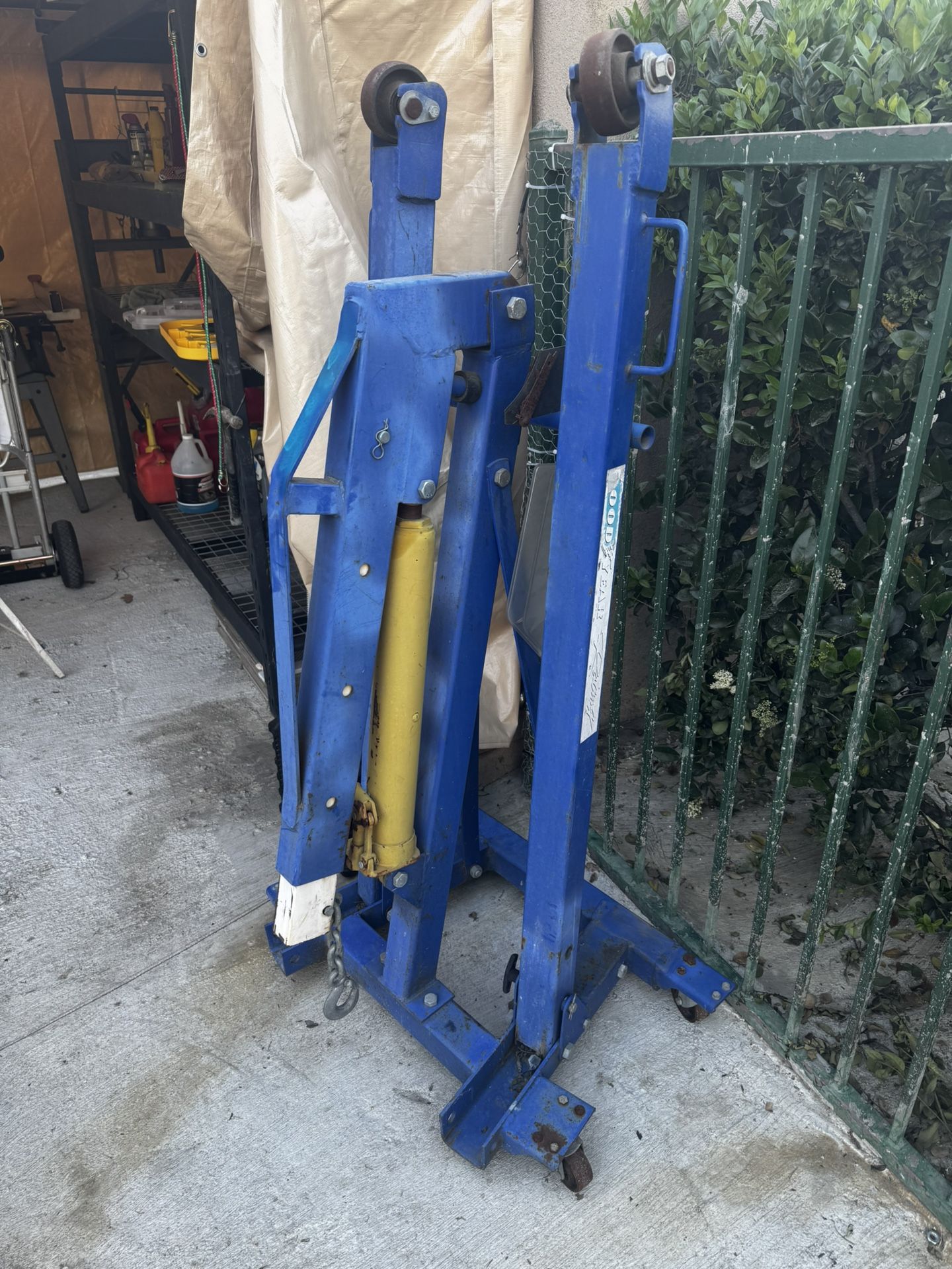 2 Ton Engine Jack for Sale in San Bernardino, CA - OfferUp