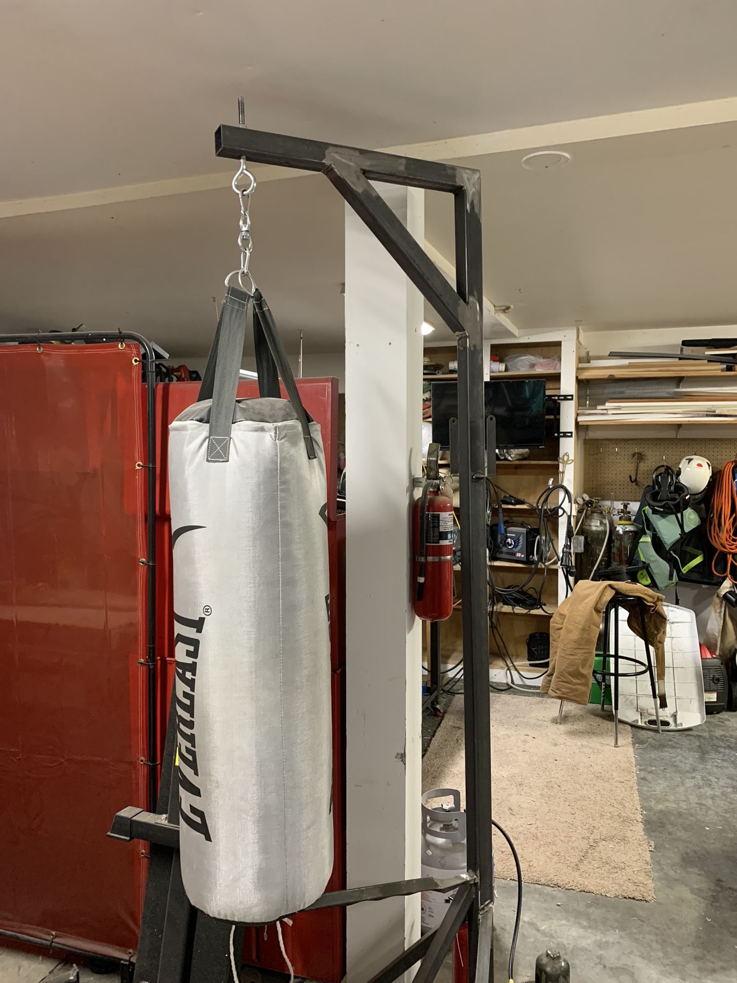 Punching Bag And Stand for Sale in Gig Harbor, WA - OfferUp