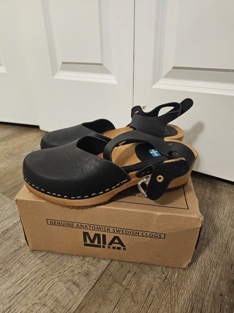 Anatomisk Swedish Clogs for Sale in Portland, OR - OfferUp