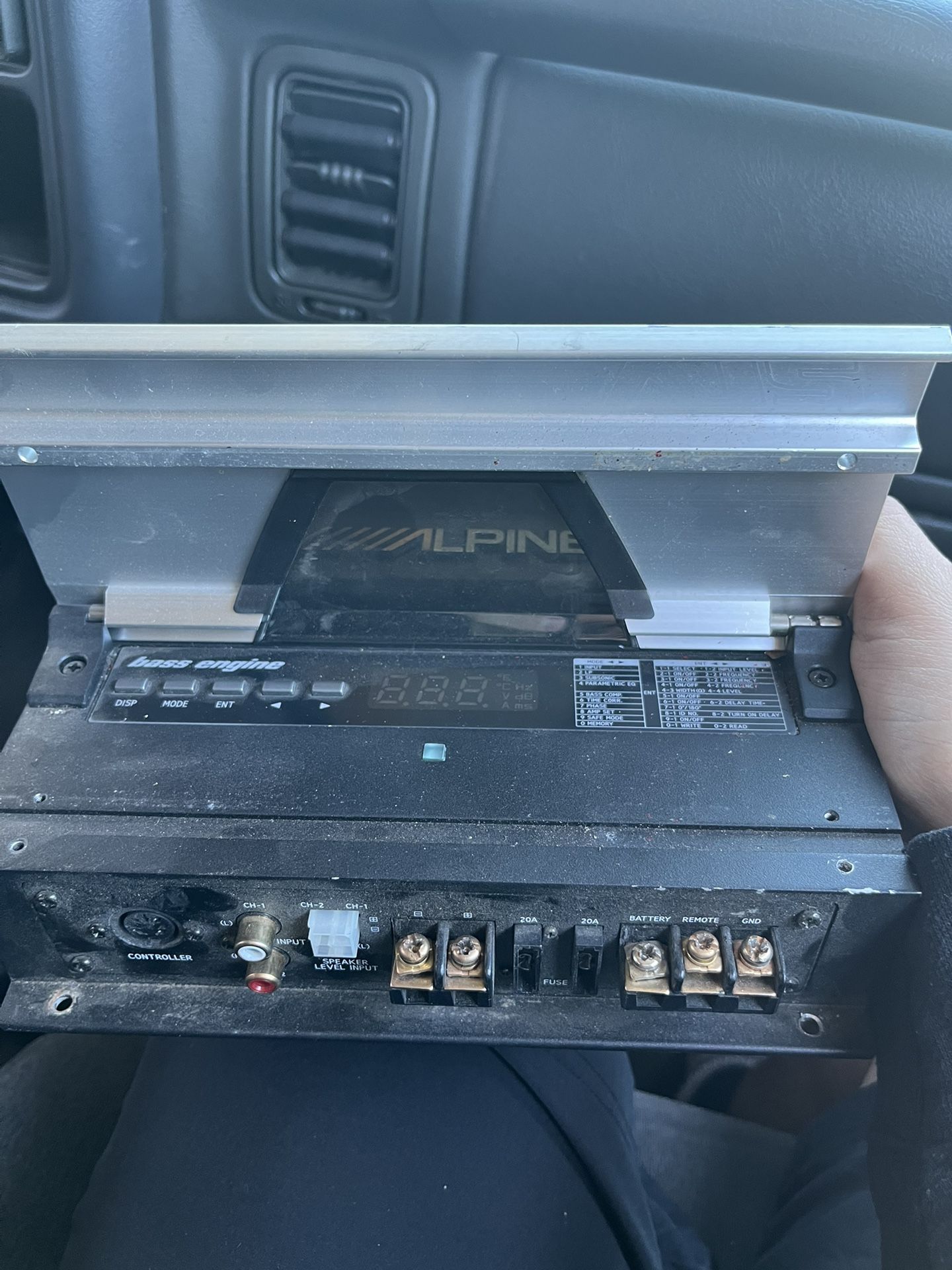 Alpine Amp for Sale in Ysleta Sur, TX - OfferUp