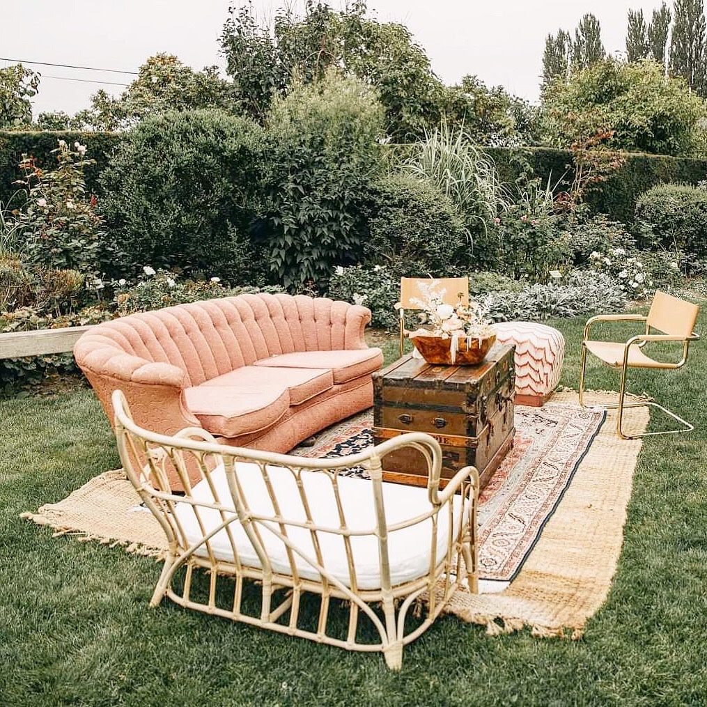 50s shell couch vintage sofa mauve brownish rose color for Sale in ...