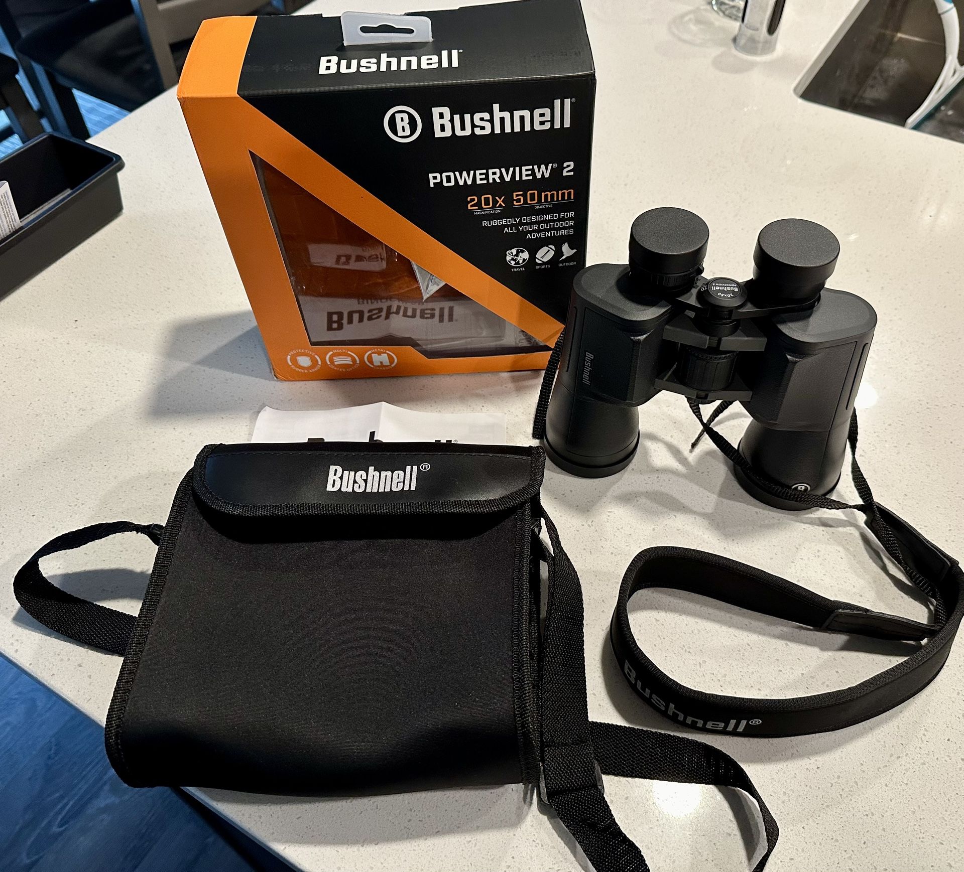 Bushnell Powerview 2 20x50 Binoculars for Sale in Lynnwood, WA - OfferUp