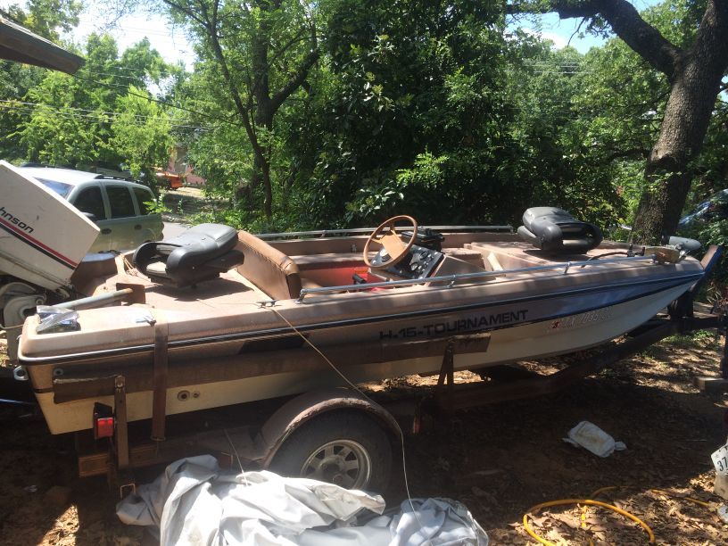 1982 Vip Bass Boat for Sale in Fort Worth, TX - OfferUp