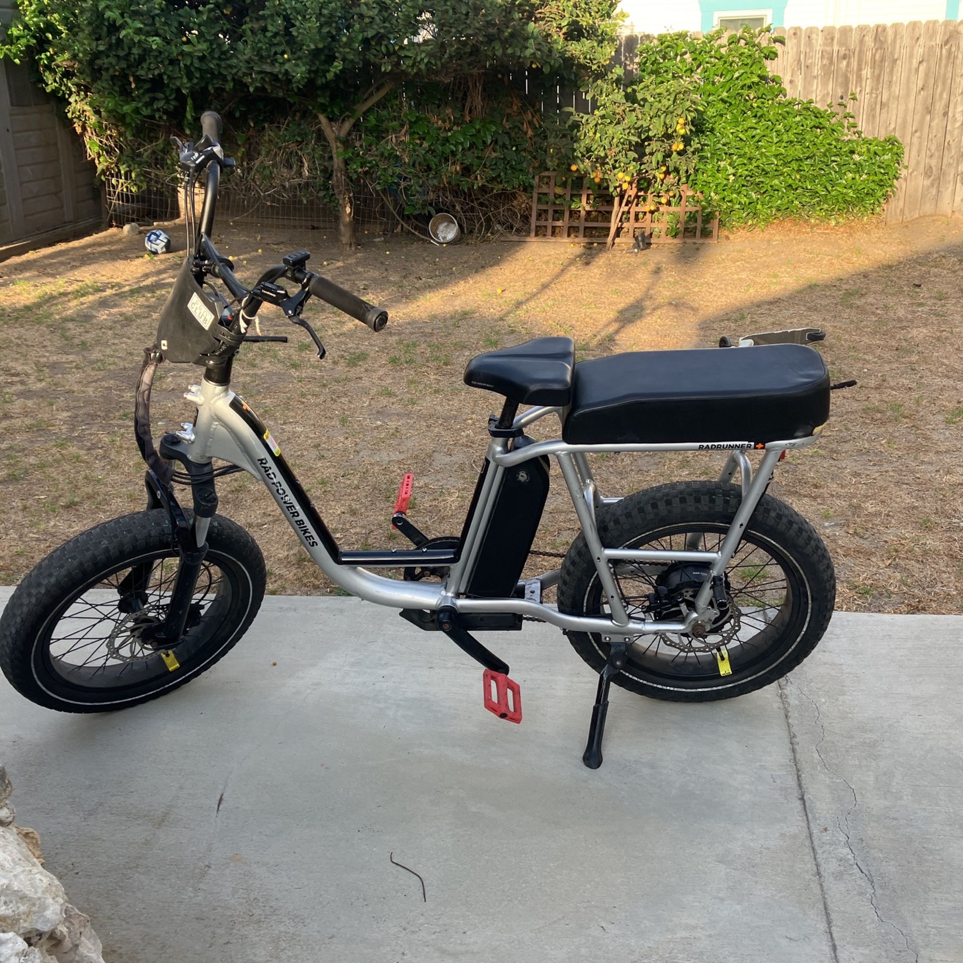 Radrunner Plus. for Sale in Manhattan Beach, CA - OfferUp