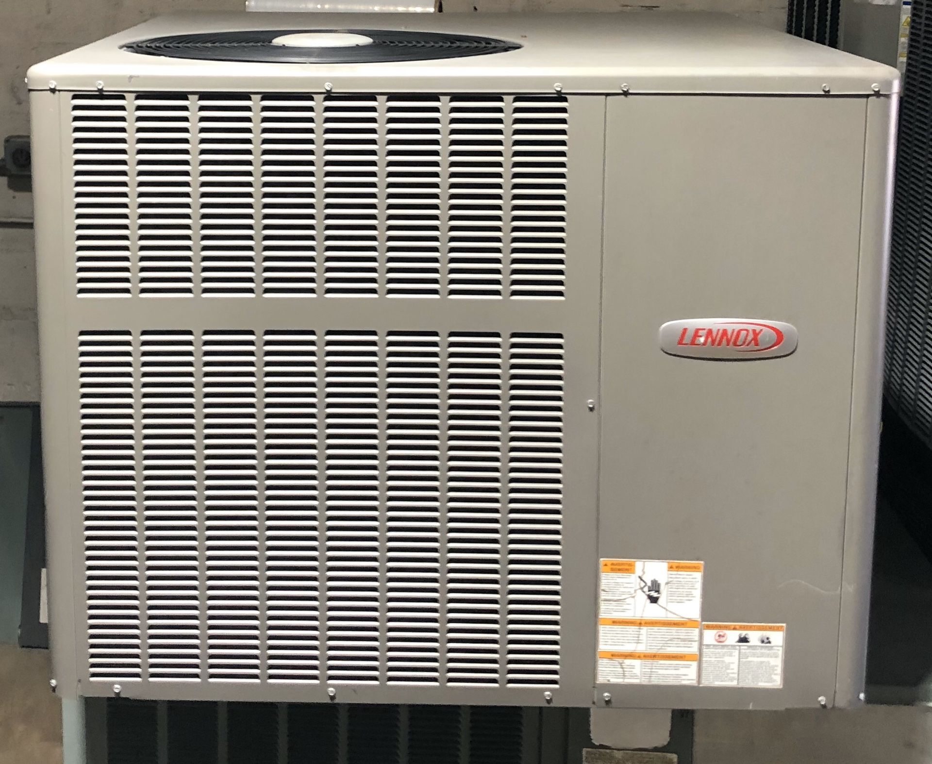 2016 lennox side by side package unit R410a for Sale in Hialeah, FL ...