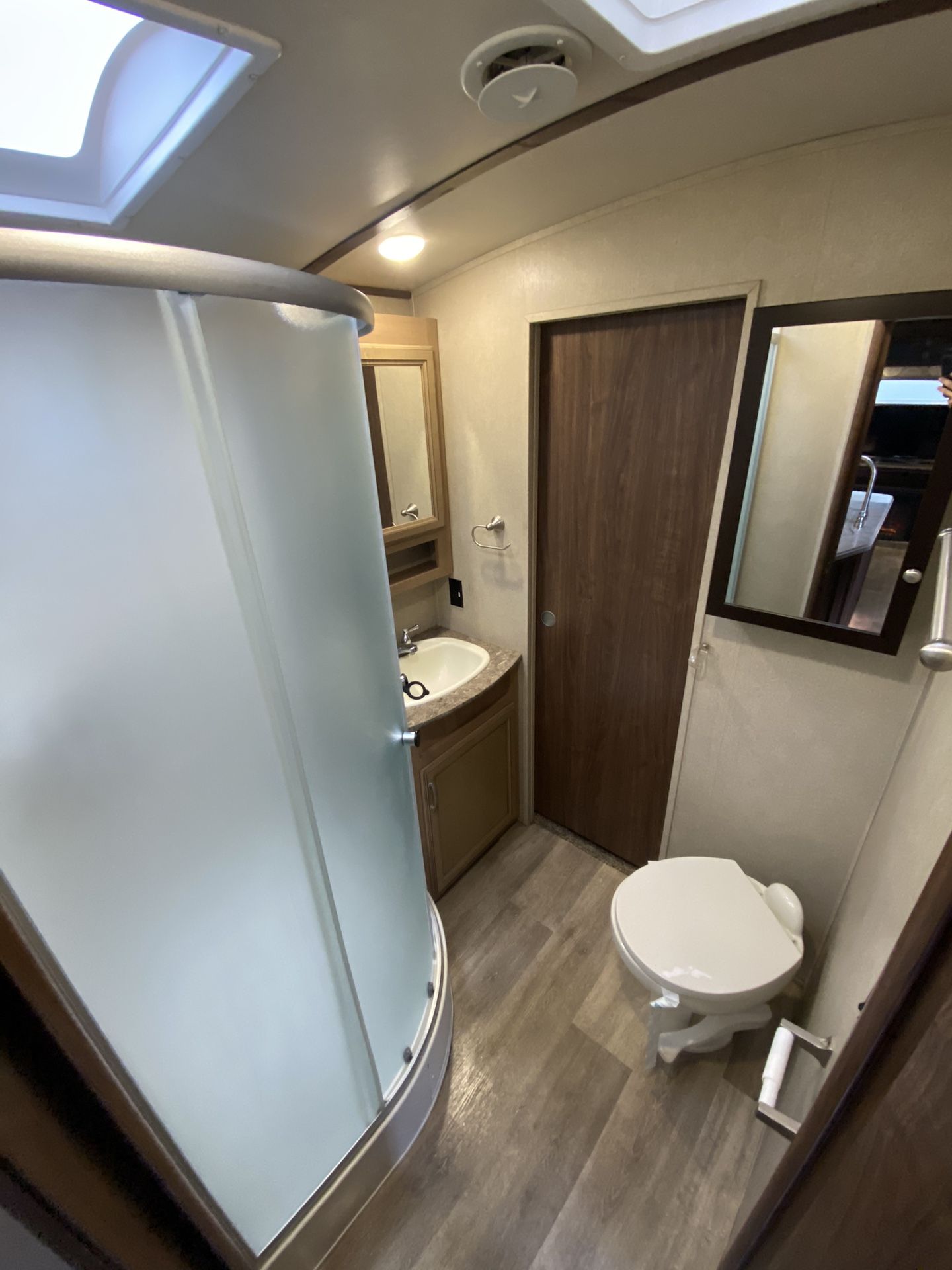 2016 Dutchmen Denali 287e for Sale in Bradenton, FL - OfferUp