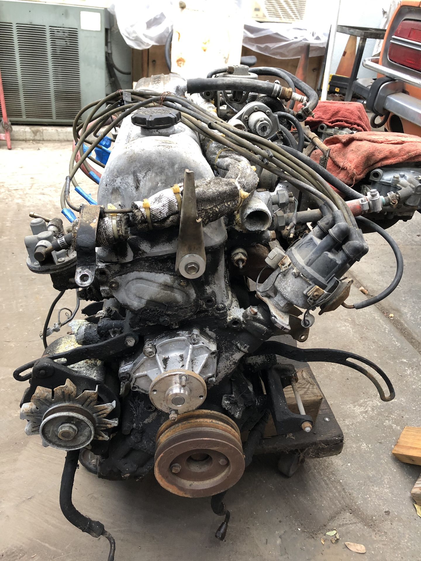 L24 1973 Datsun 240z engine and trans for Sale in Los Angeles, CA - OfferUp