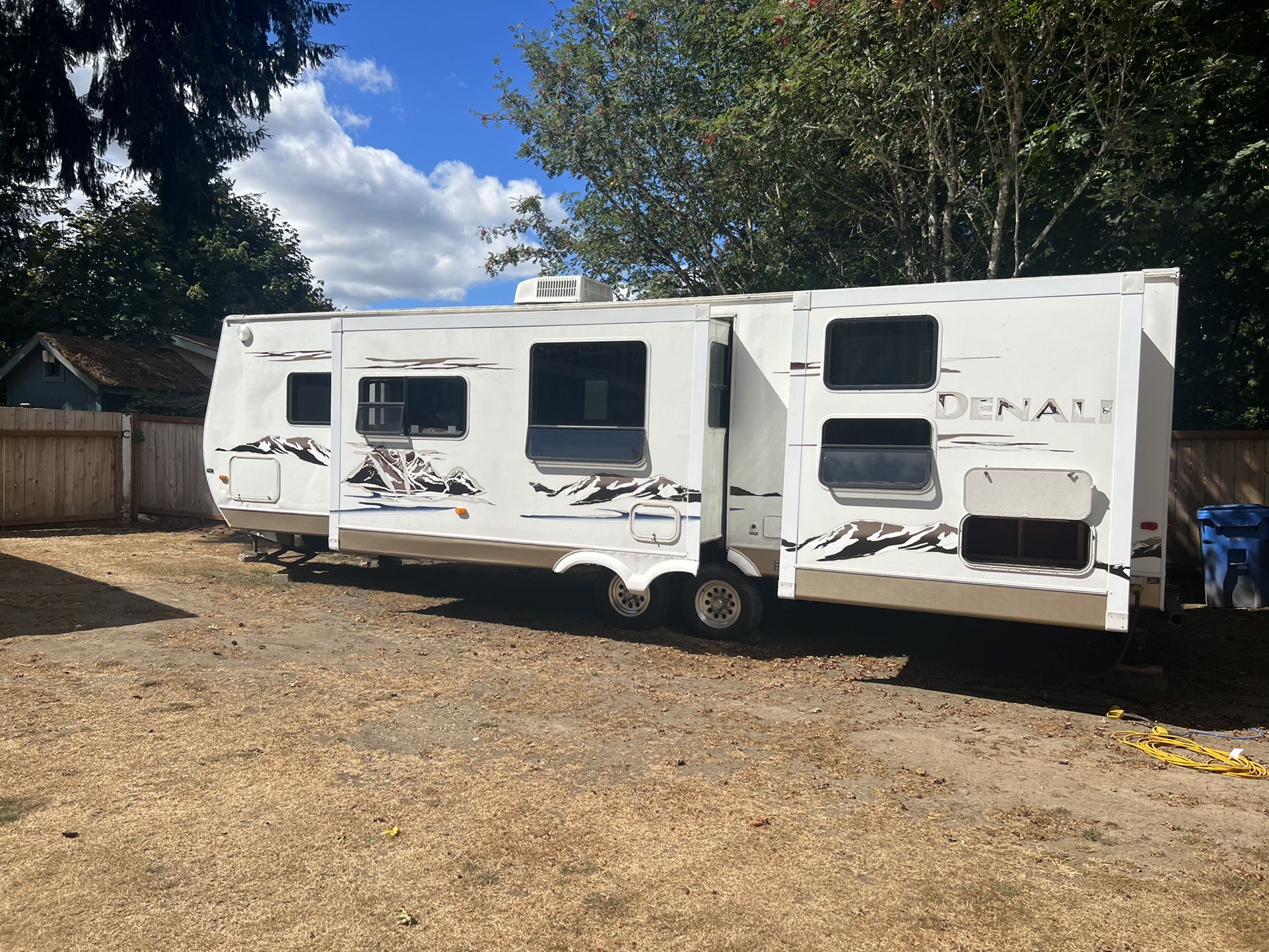 2007 Denali Travel Trailer for Sale in Centralia, WA - OfferUp