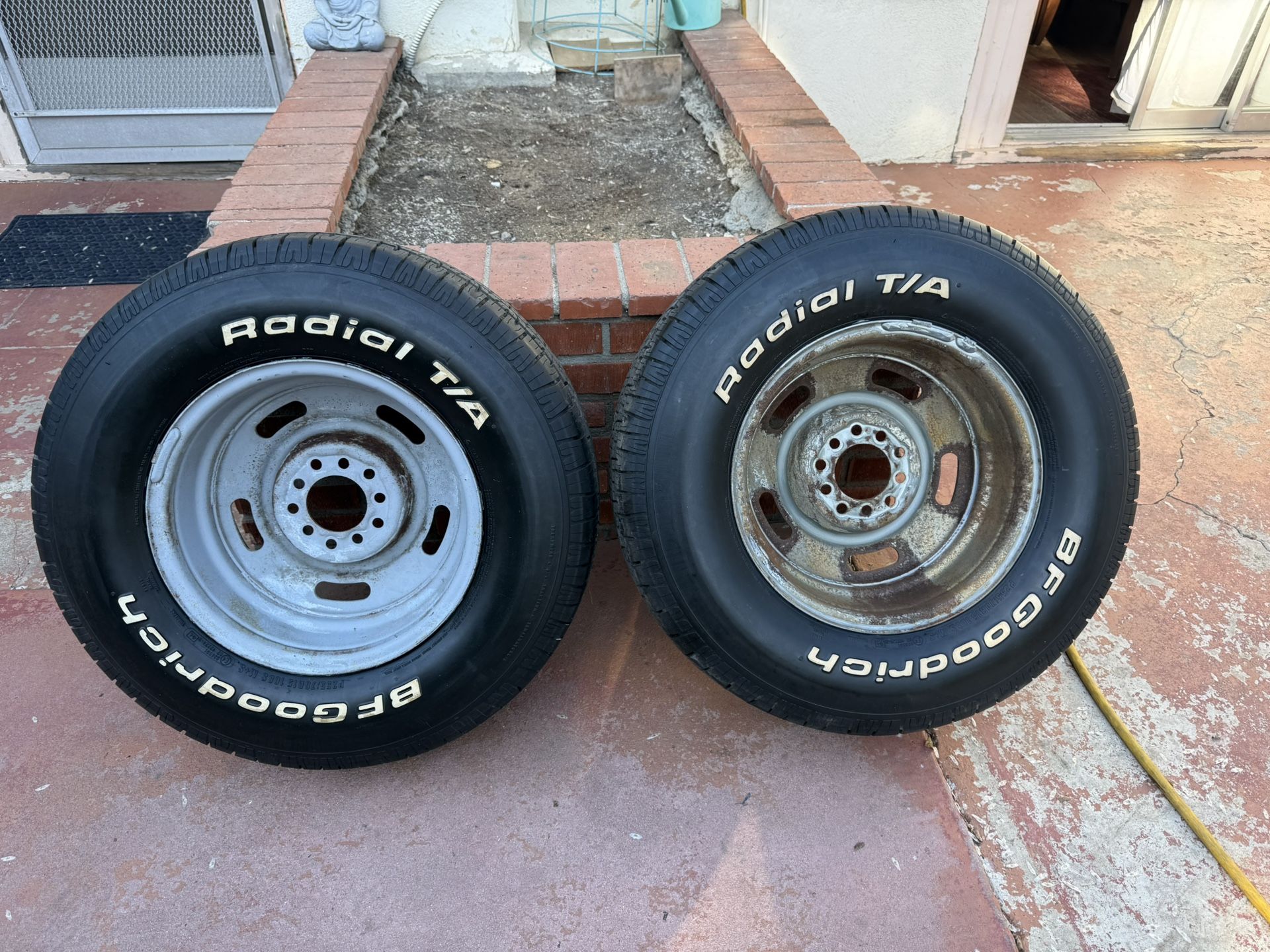 Chevy Rally Wheels TA Radial Tires 255 70r15 for Sale in San Diego, CA ...