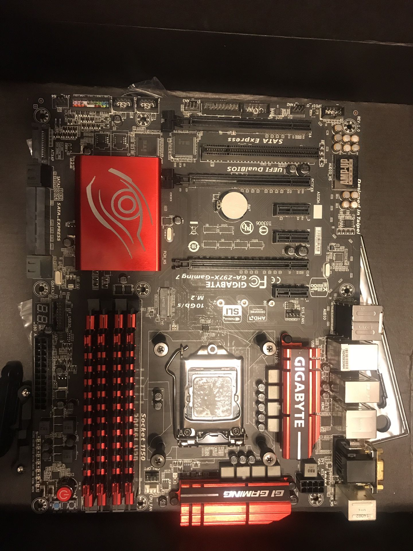 i5 4690k, z97 mobo, and h110i gt cooler for Sale in Guadalupe, AZ - OfferUp