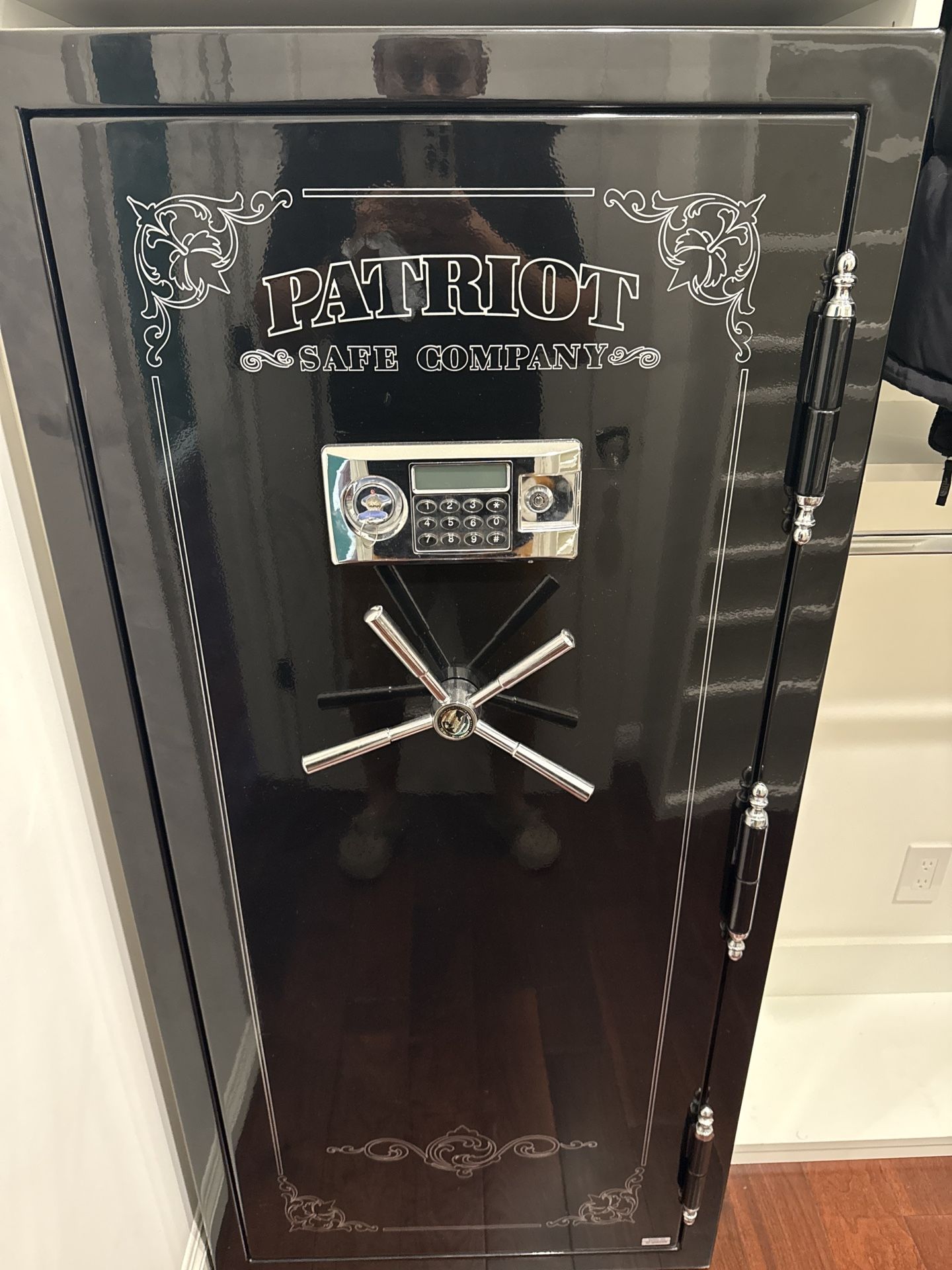 Patriot Safe company Long Gun Safe for Sale in West Hollywood, CA - OfferUp