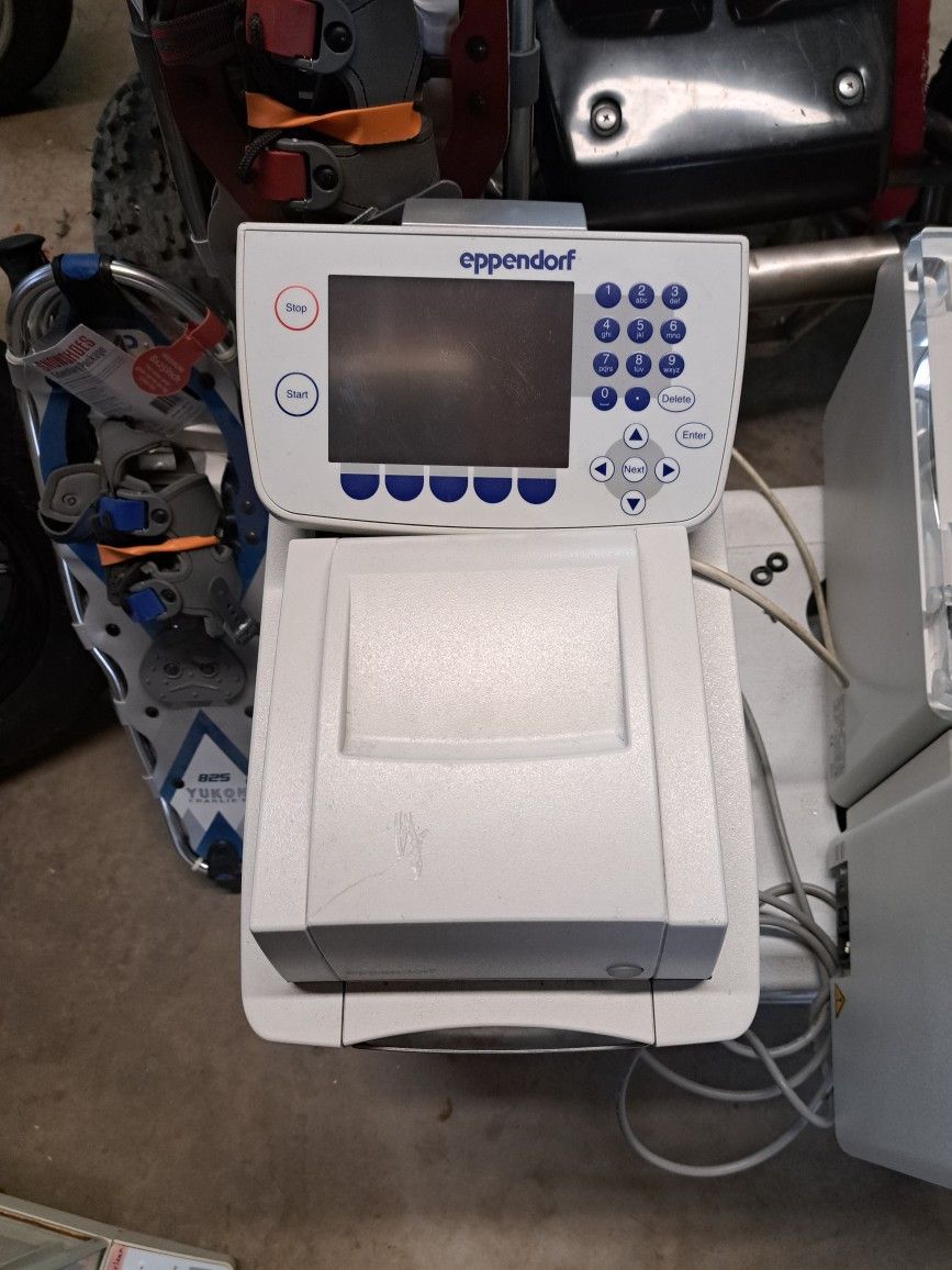 EPPENDORF LAB EQUIPMENT AND OHAUS SCALE for Sale in Valley Center, CA ...