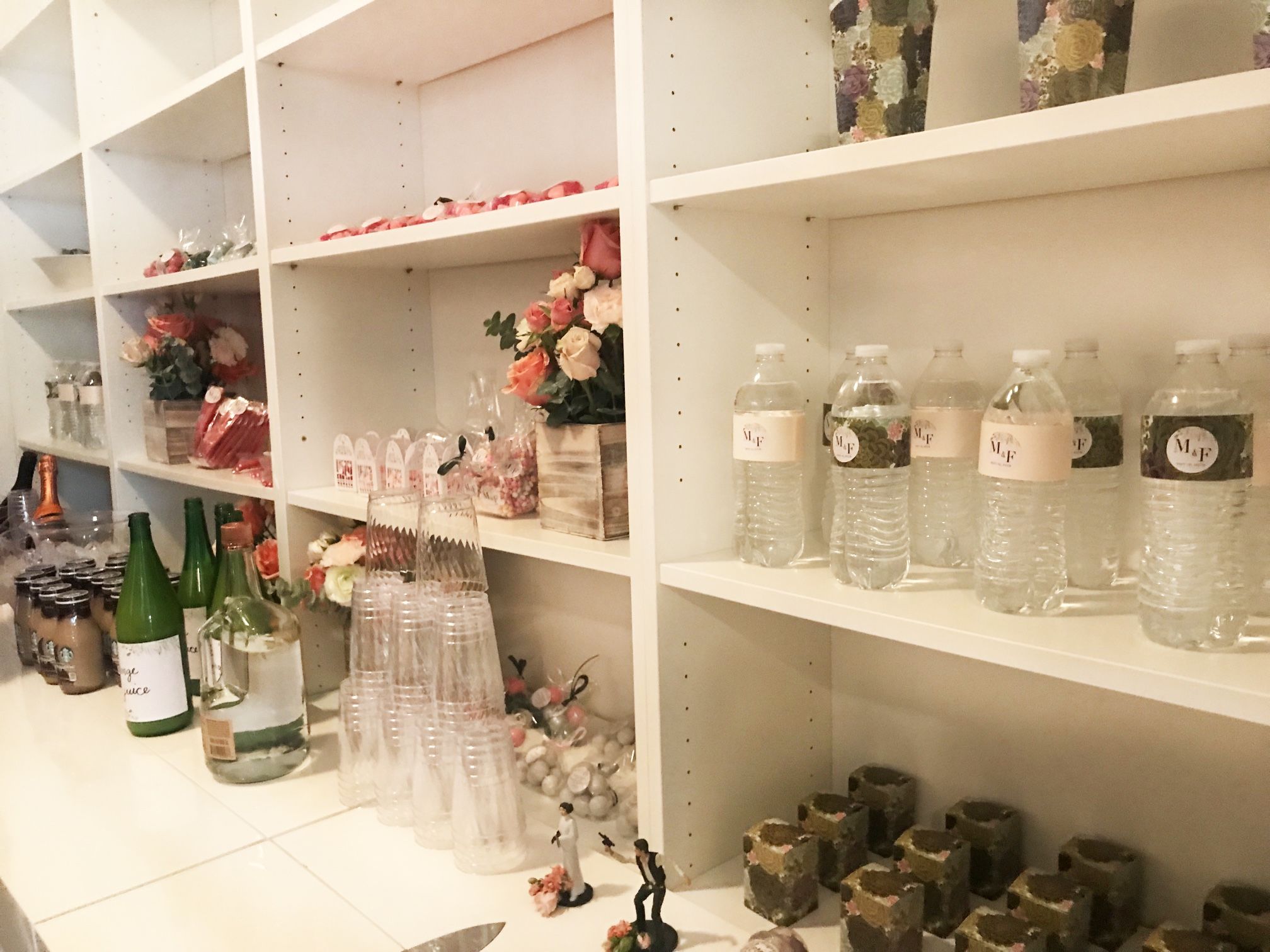 IKEA Gersby Bookshelf for Sale in Alafaya, FL - OfferUp