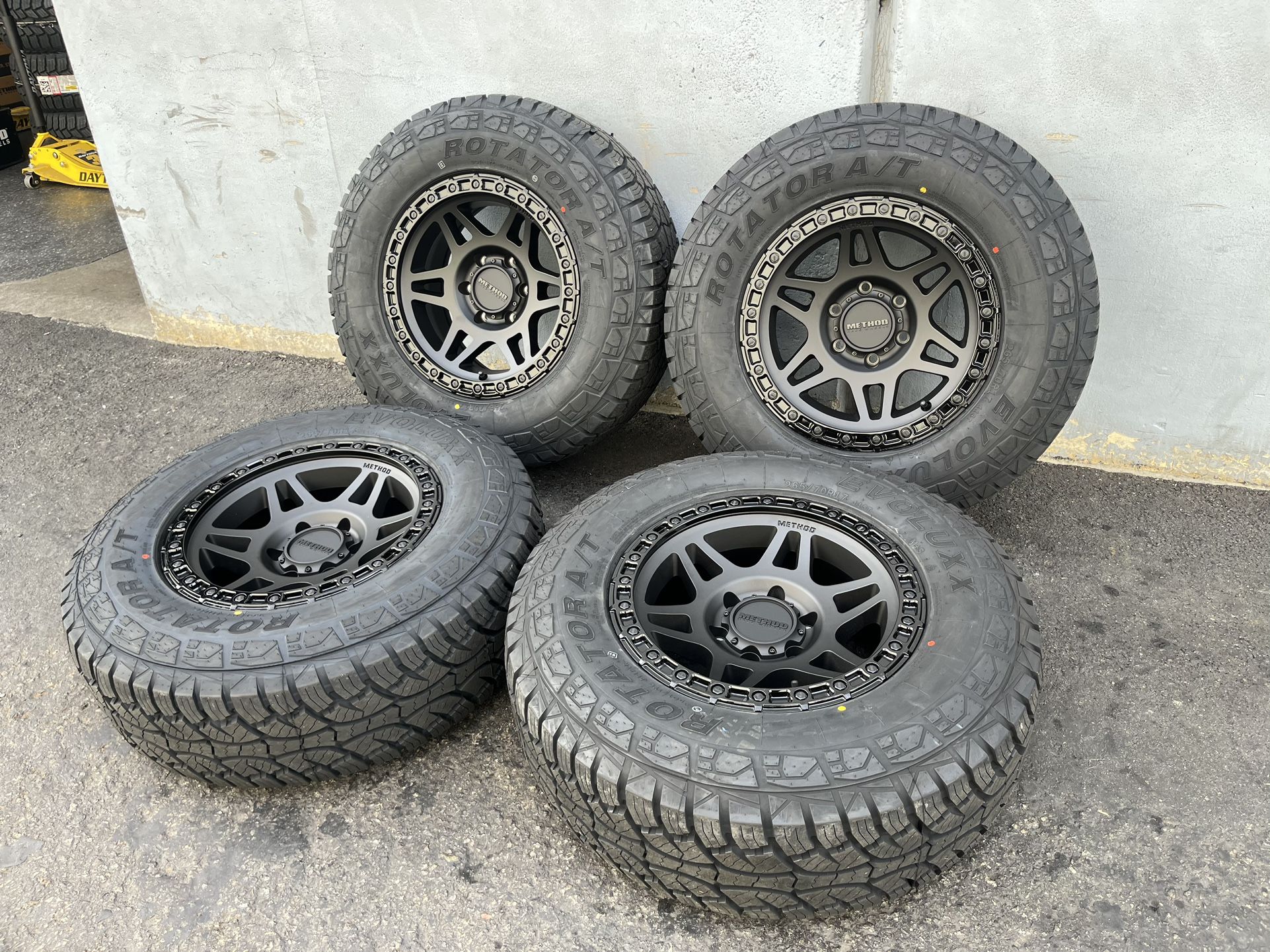 17” INCH METHOD MR312 DOUBLE BLACK WHEELS/RIMS WITH EVOLUXX ALL TERRAIN ...