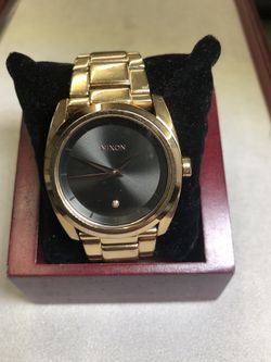 Nixon Like a Boss The Queenpin Gold Rose Wrist Watch with Gun Metal Face for Sale in Norwalk CA OfferUp